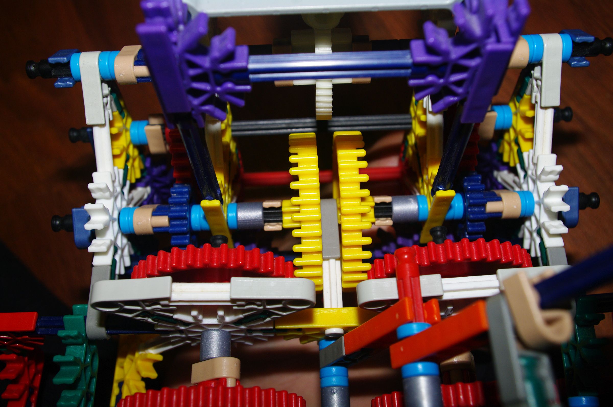 Double Chain Elevator Lift, a K'nex Ball Machine Lift : 6 Steps ...