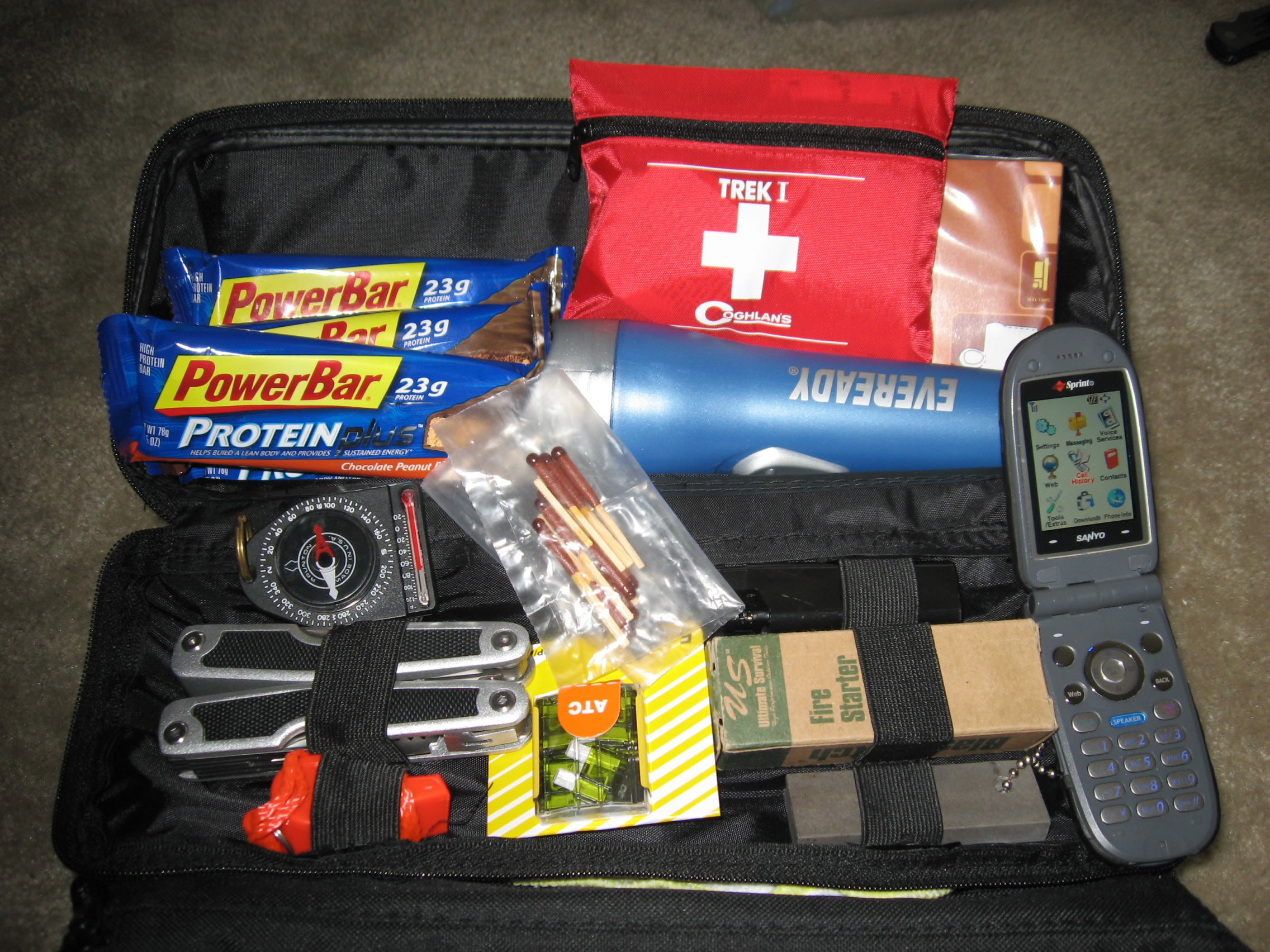Emergency survival kit for car store