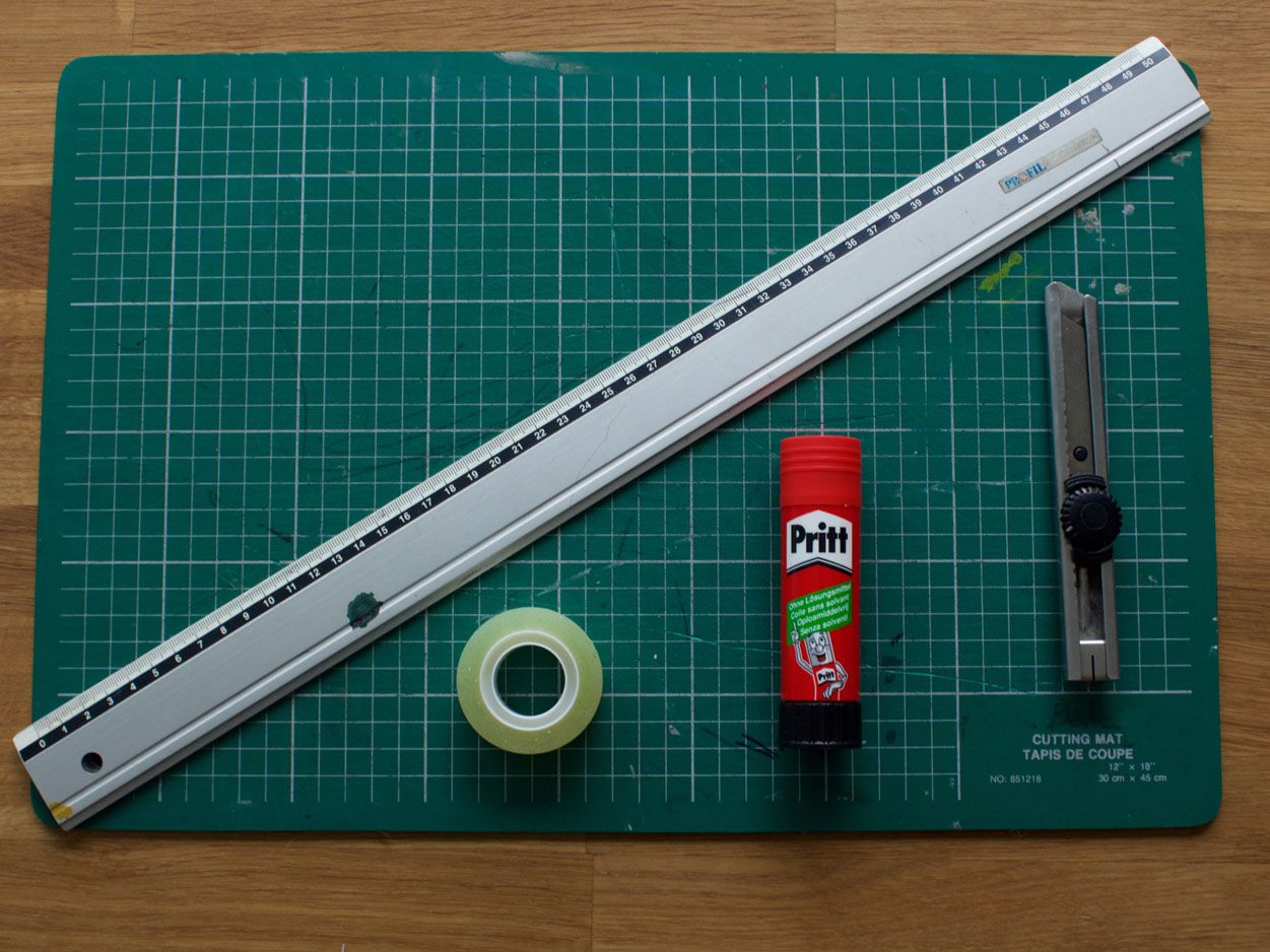 GLOW STICK SABER : 5 Steps (with Pictures) - Instructables