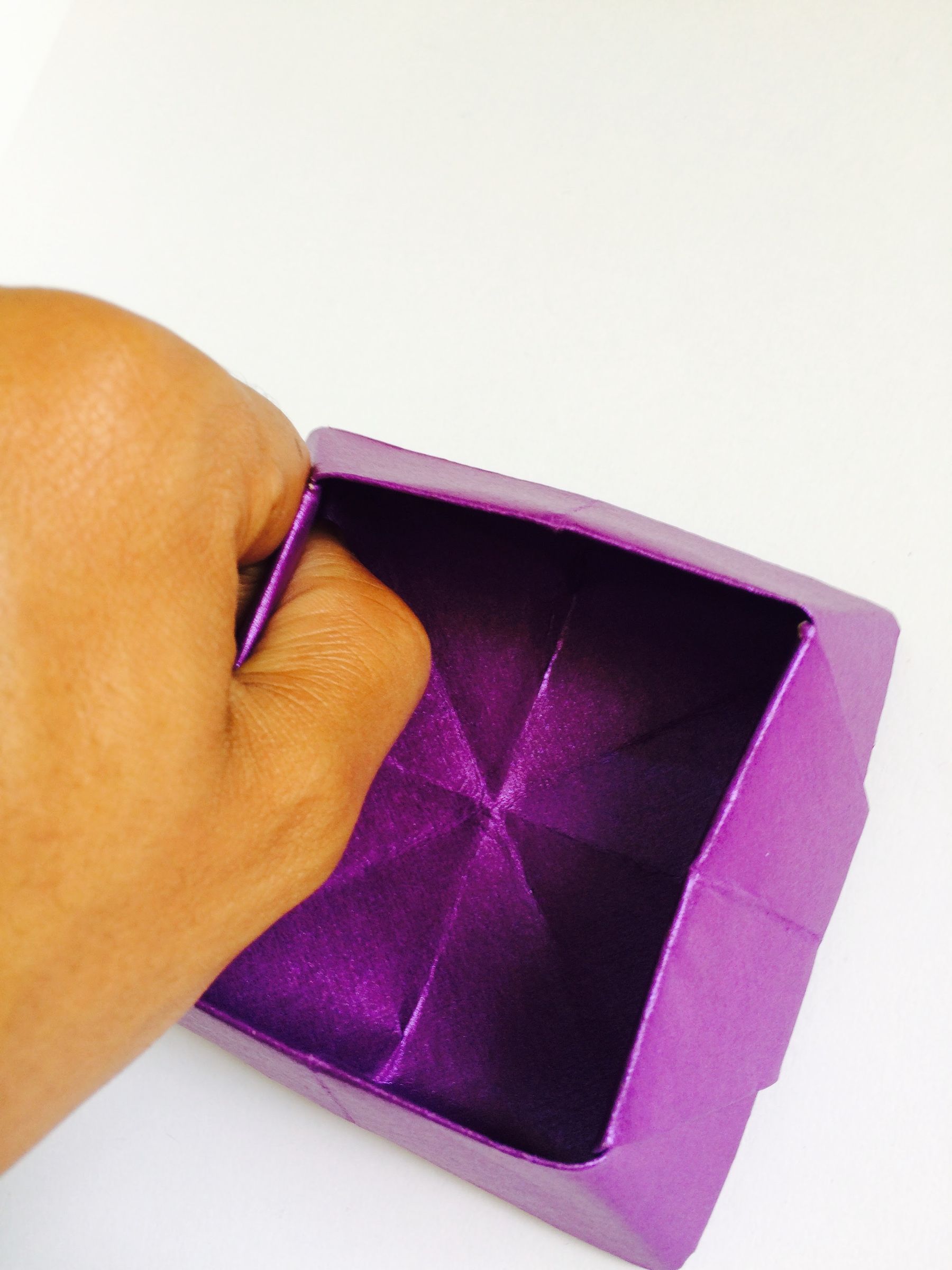 Origami Square Snack Box : 6 Steps (with Pictures) - Instructables