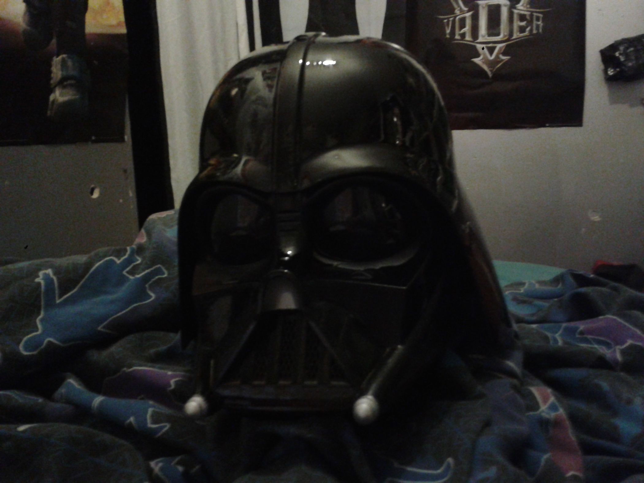 How to Make an Authentic Looking ESB Darth Vader Helmet : 6 Steps ...
