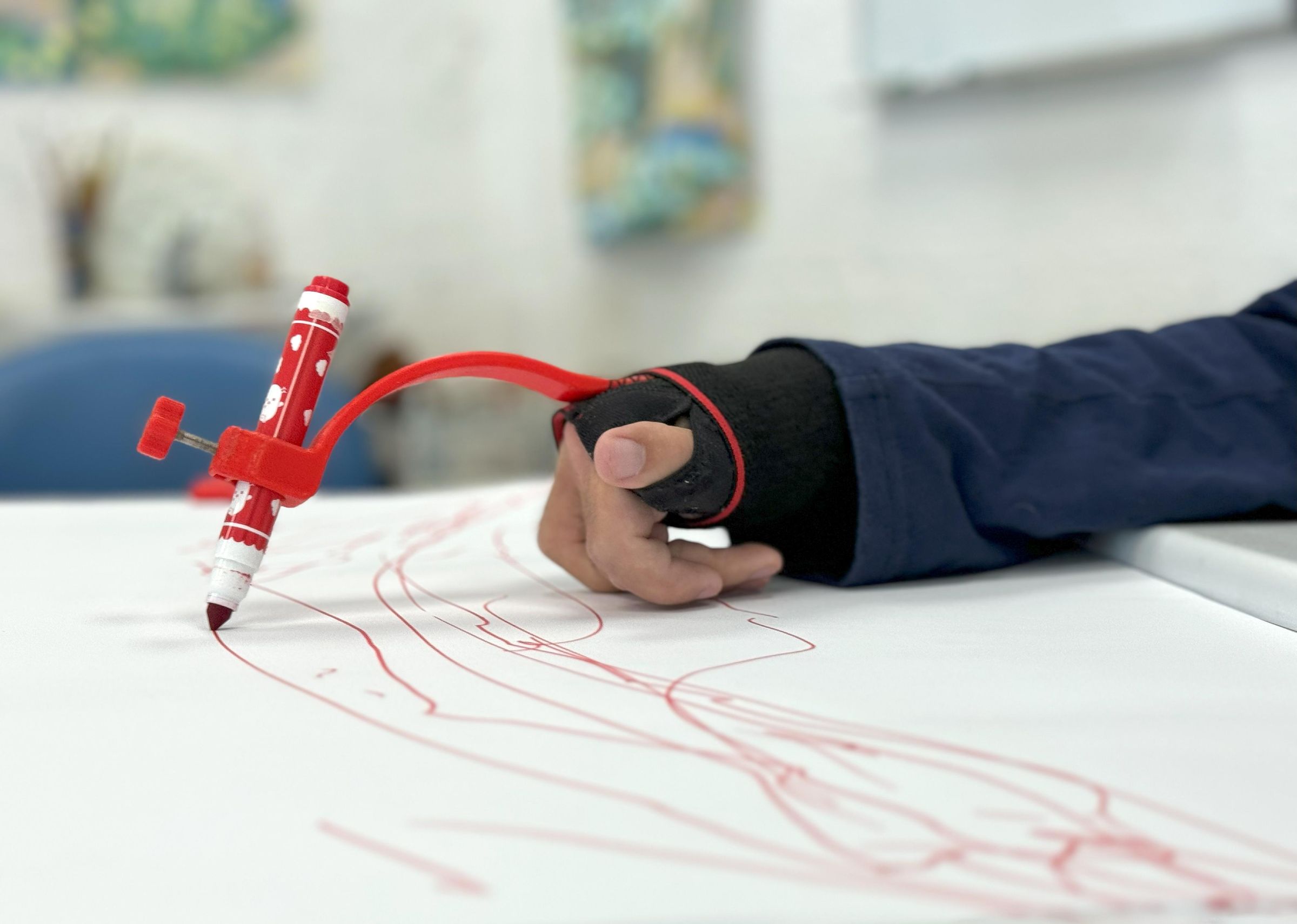 Drawing Table and Hand Tool for Drawing, for People With Cerebral Palsy ...