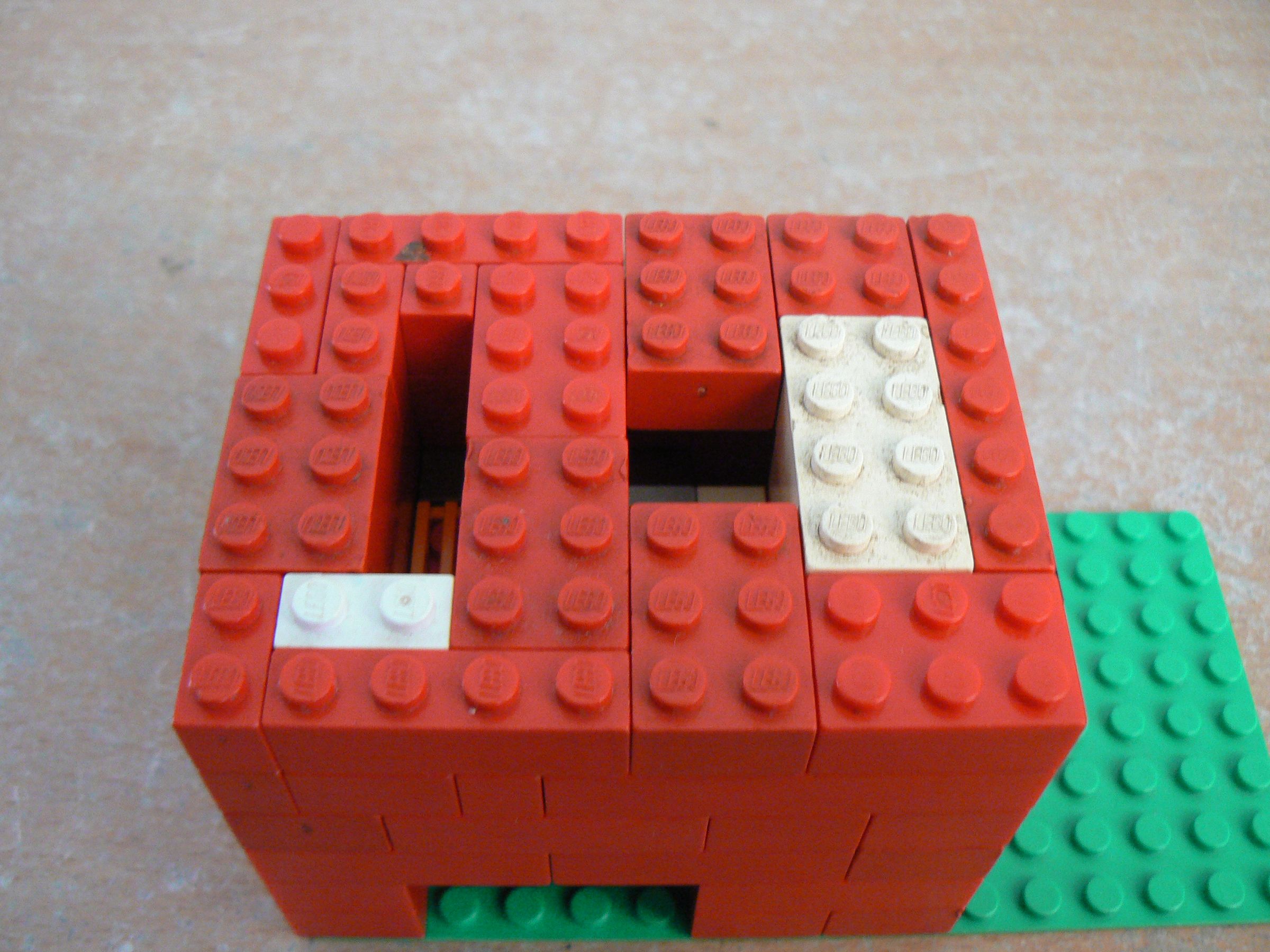 Easy Lego M&m Dispenser : 11 Steps - Instructables