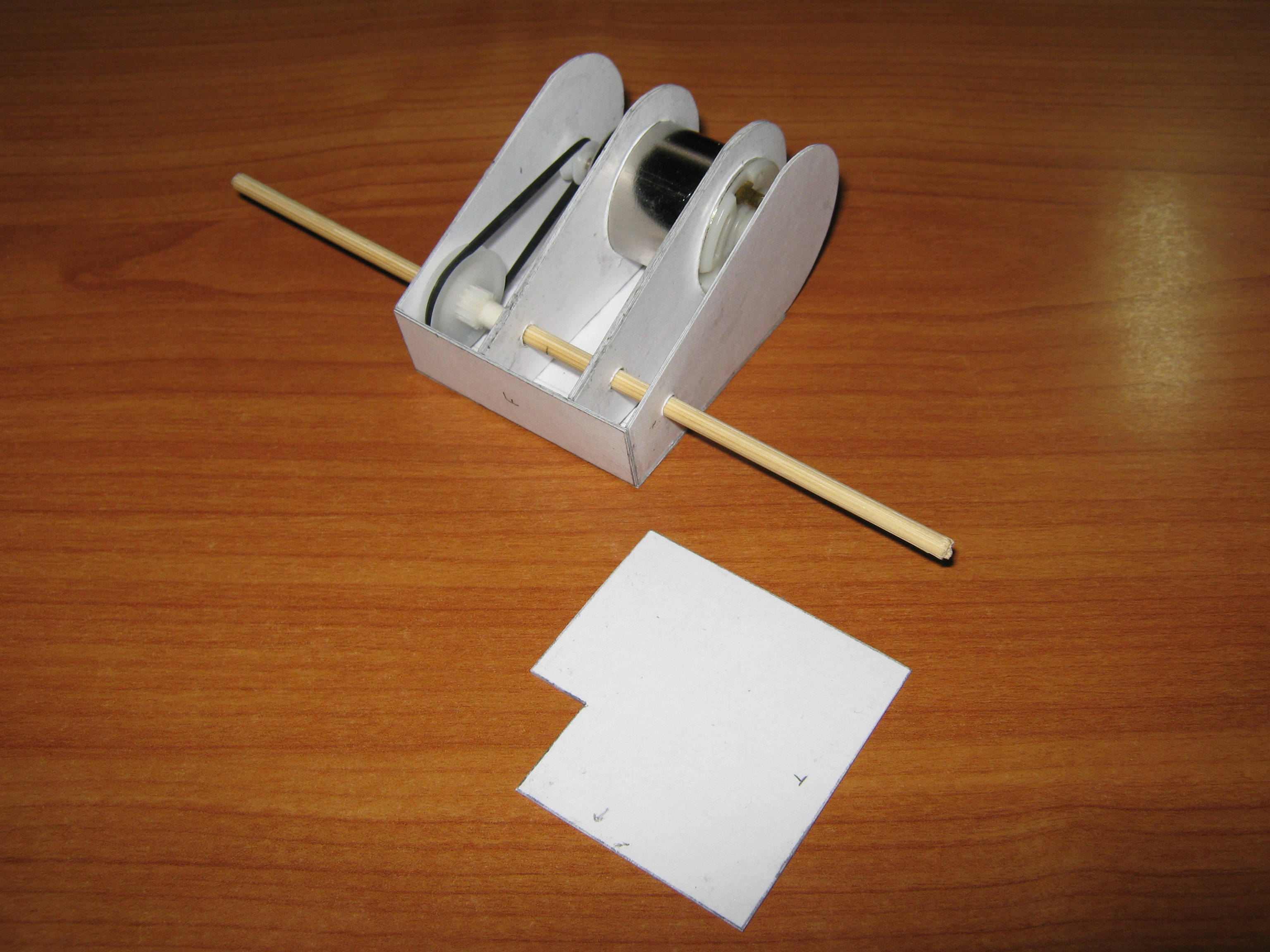 Paper Motorized Walking Machine "Sculpture" : 37 Steps (with Pictures ...