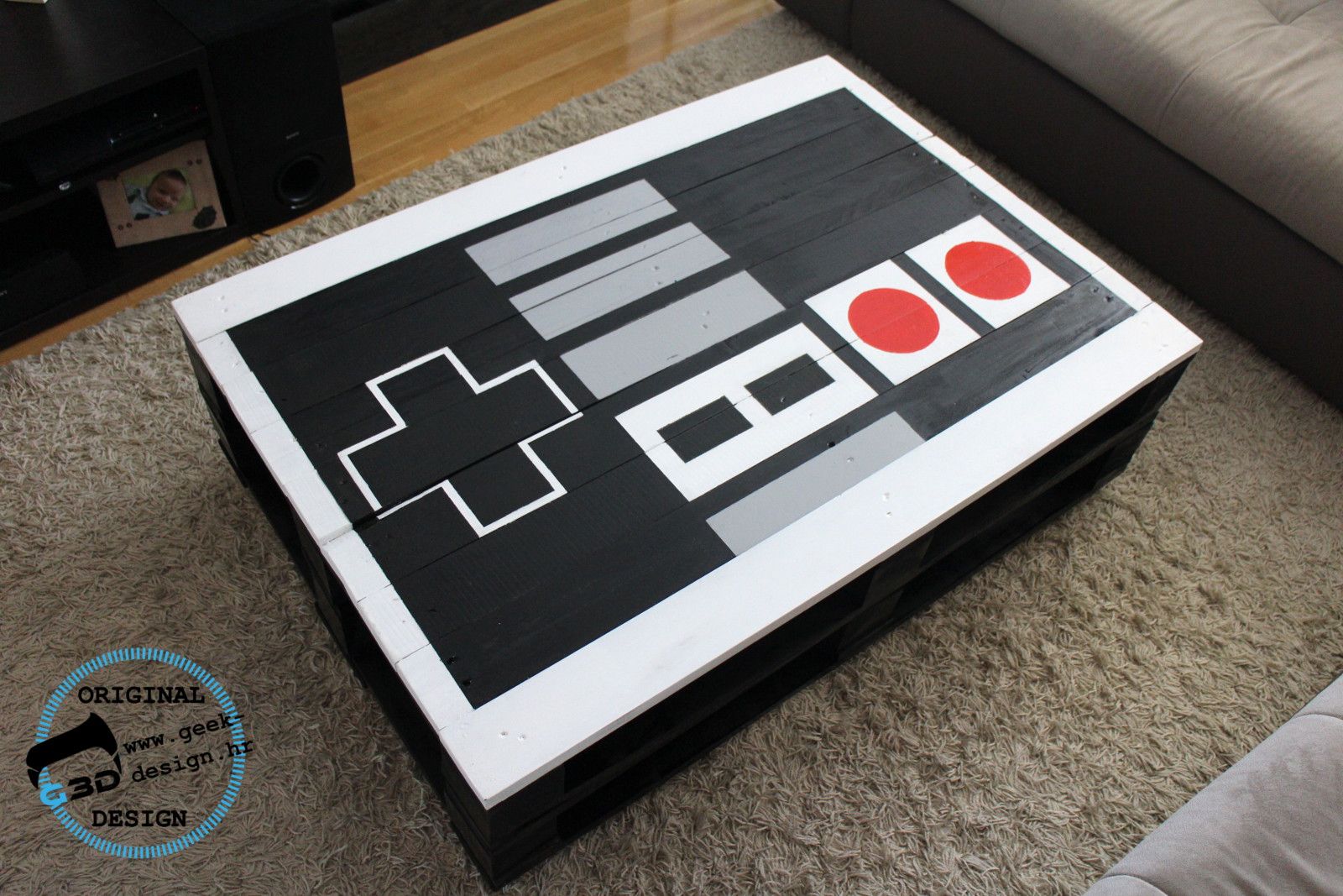 Nintendo NES Pallet Table : 3 Steps (with Pictures) - Instructables