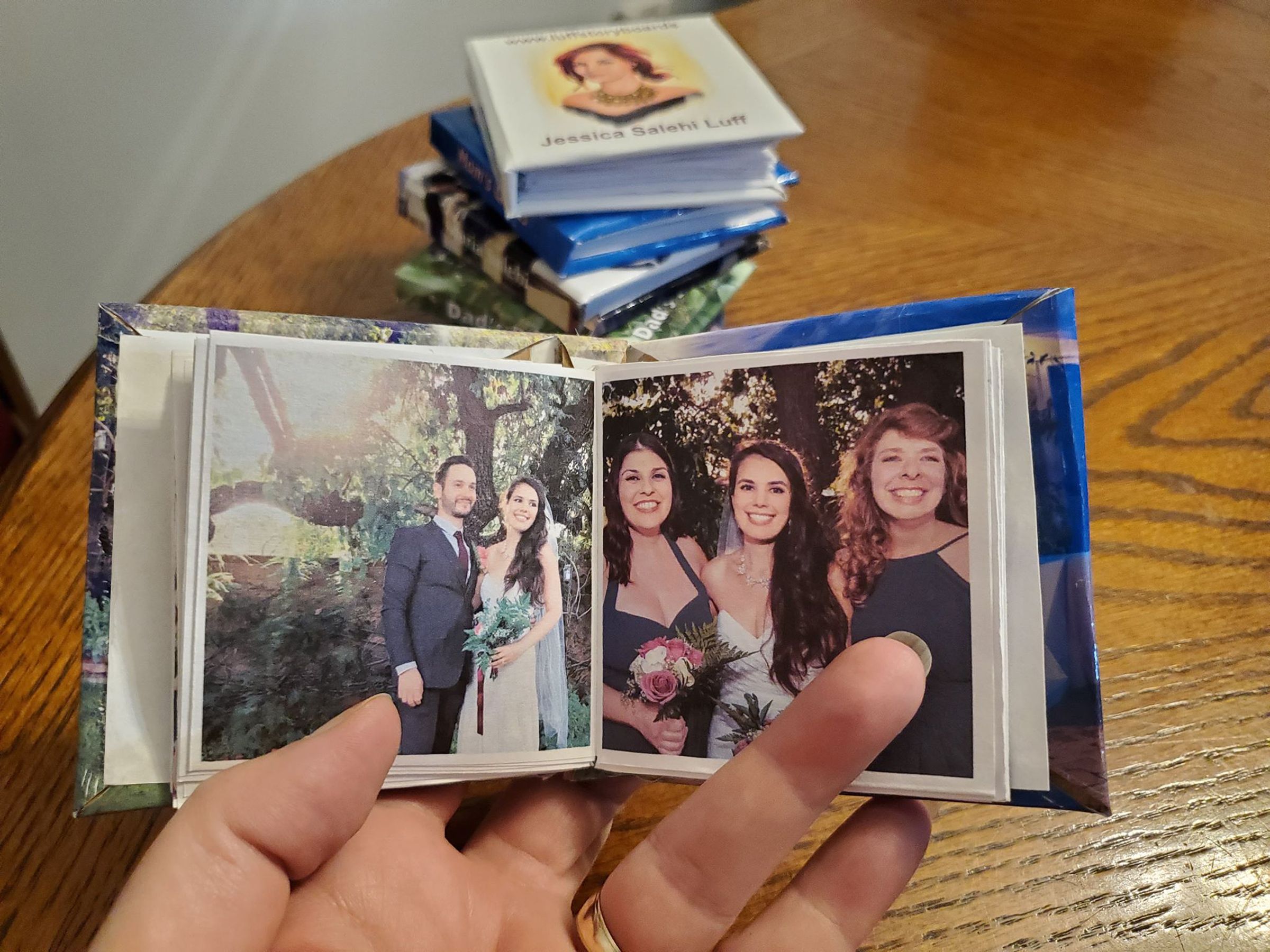 Mini Photo Album Book : 17 Steps (with Pictures) - Instructables