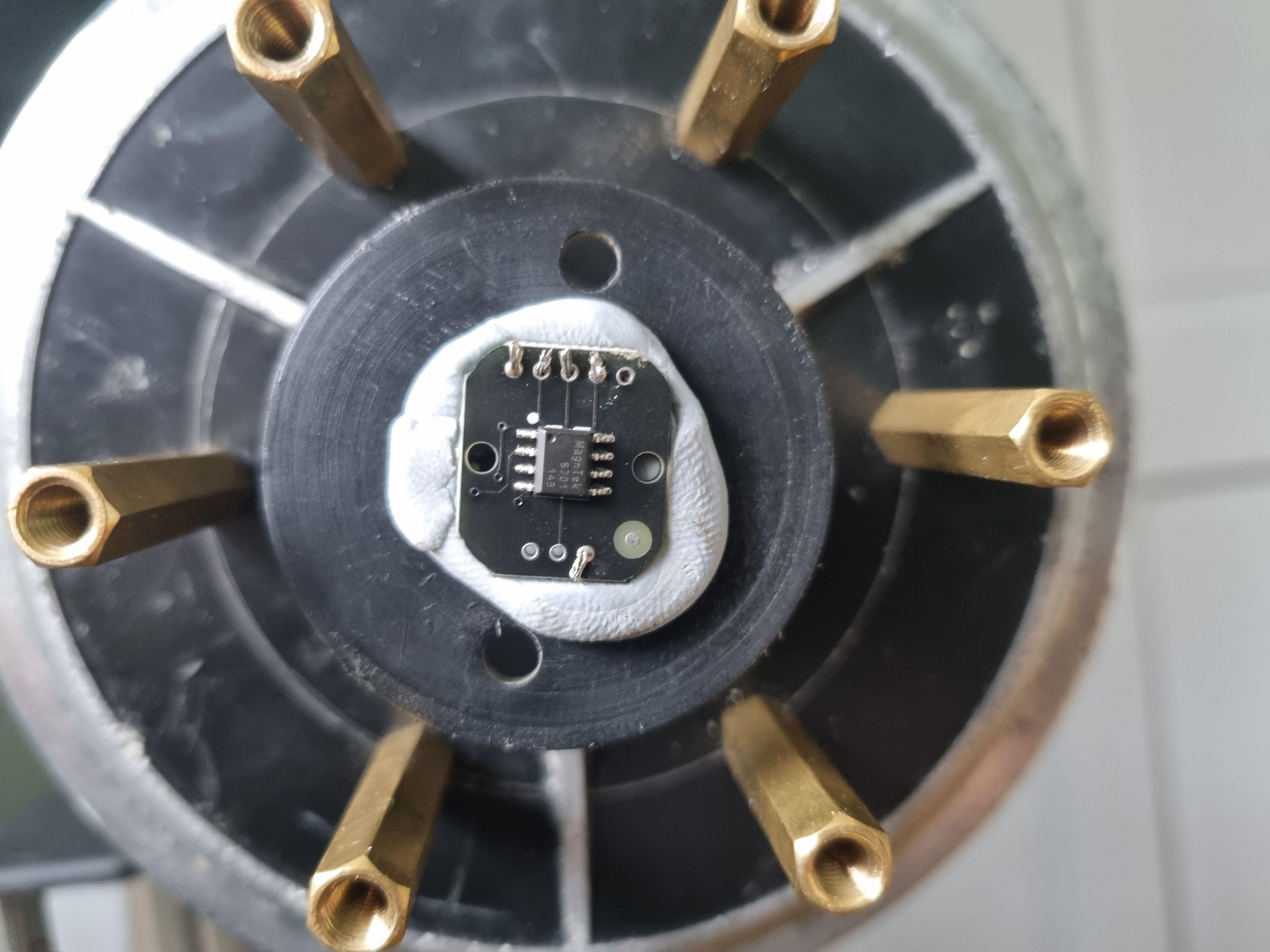 50 Bucks Direct Drive Wheel Base From a Hoverboard : 9 Steps ...