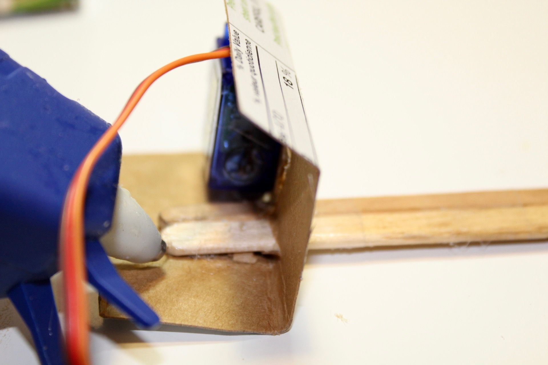 DIY Simple Robot Claw/Gripper (Actuated) : 8 Steps (with Pictures ...