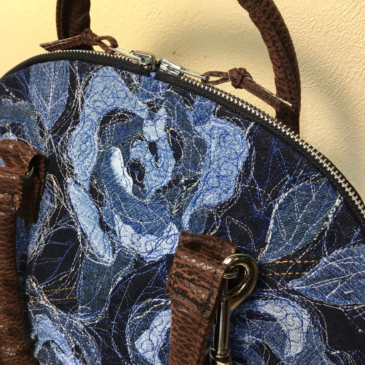 Super Strong Bowler-Style Bag : 12 Steps (with Pictures) - Instructables