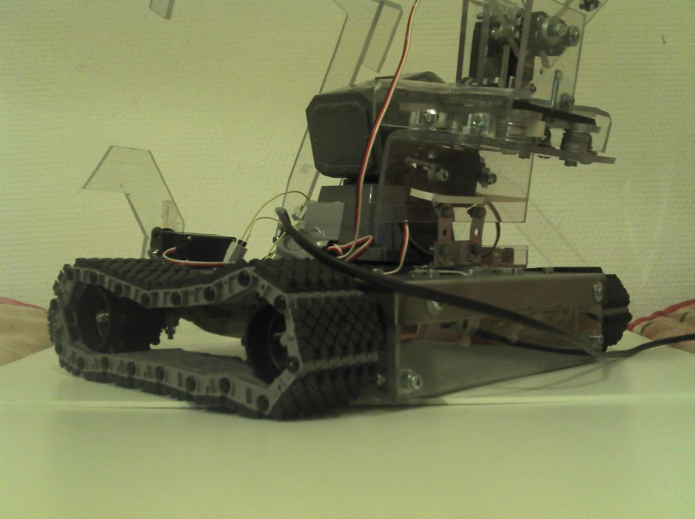 Joystick-controlled Robot - Instructables