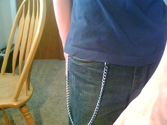 How to Make a Wallet Chain : 4 Steps - Instructables