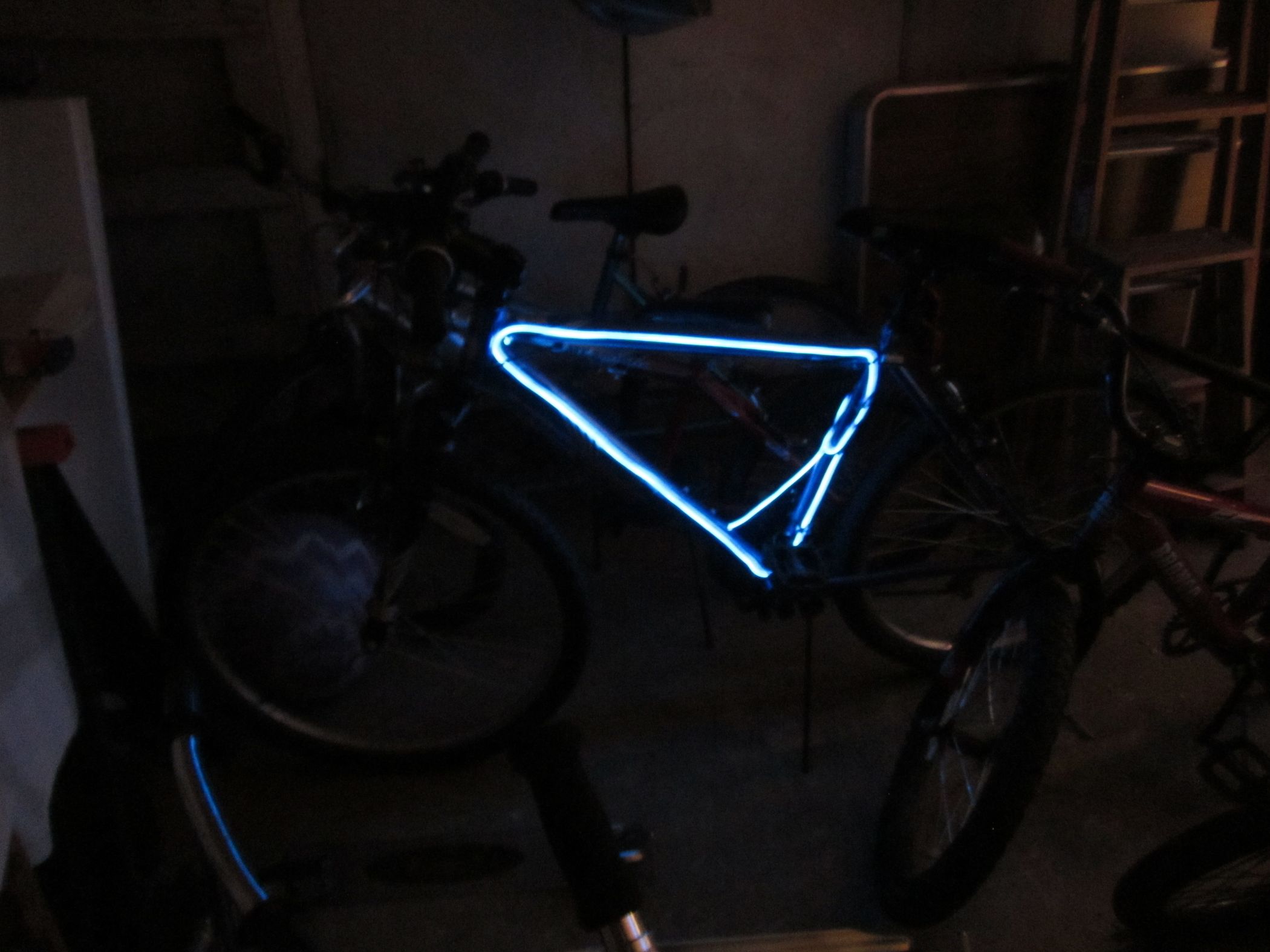 Blinking El Wire Bike Lights : 4 Steps - Instructables