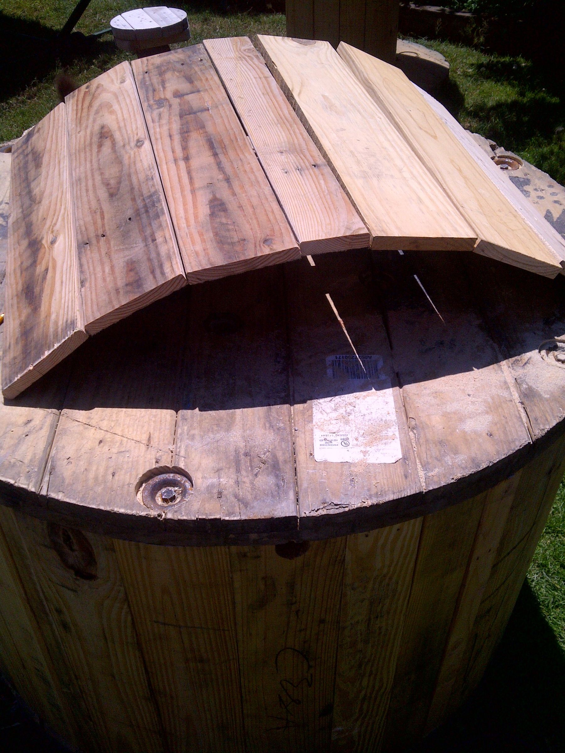 Cable Spool Duck House : 7 Steps (with Pictures) - Instructables