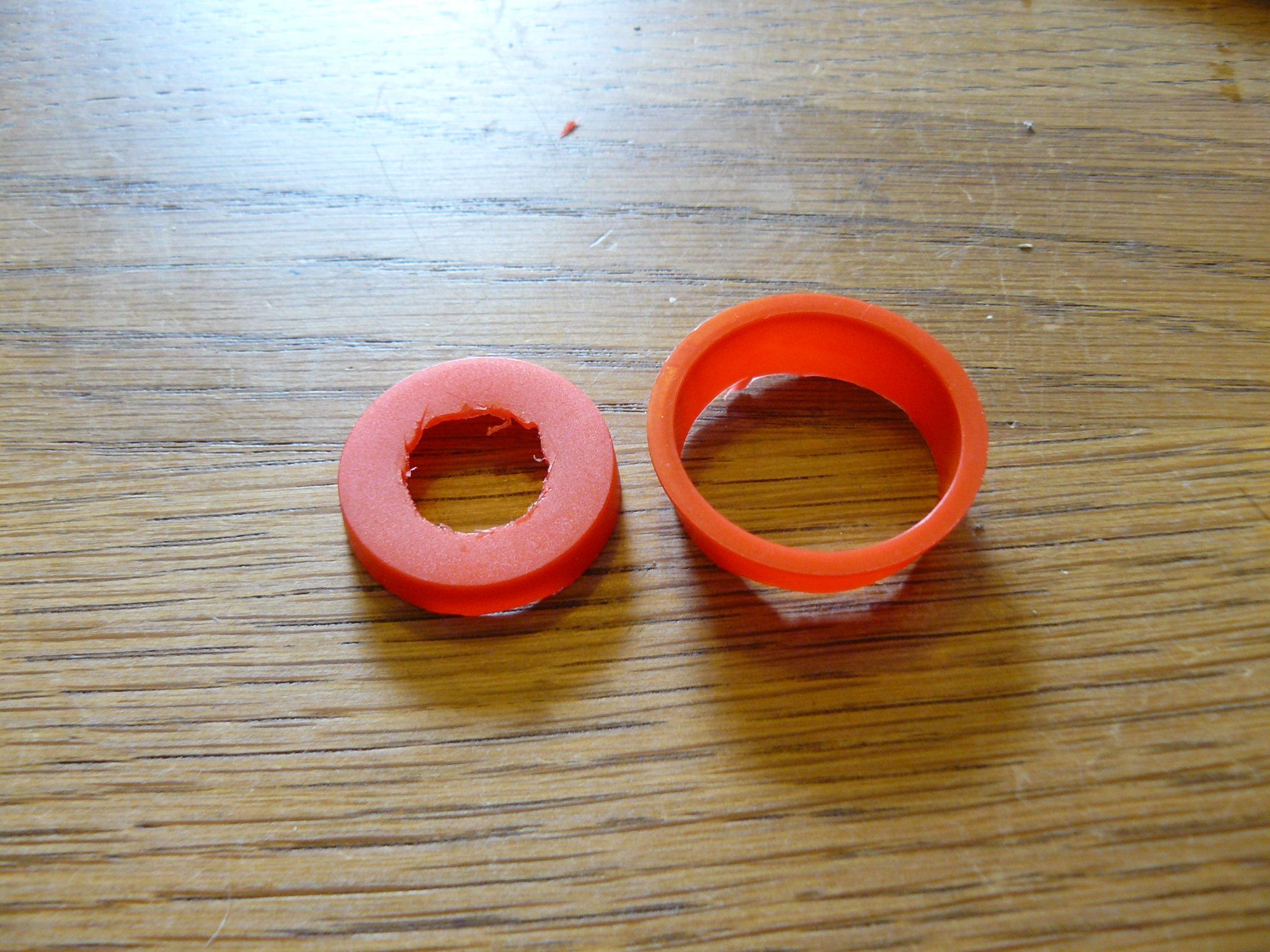 Capacitive Fluid Level Sensor : 14 Steps (with Pictures) - Instructables