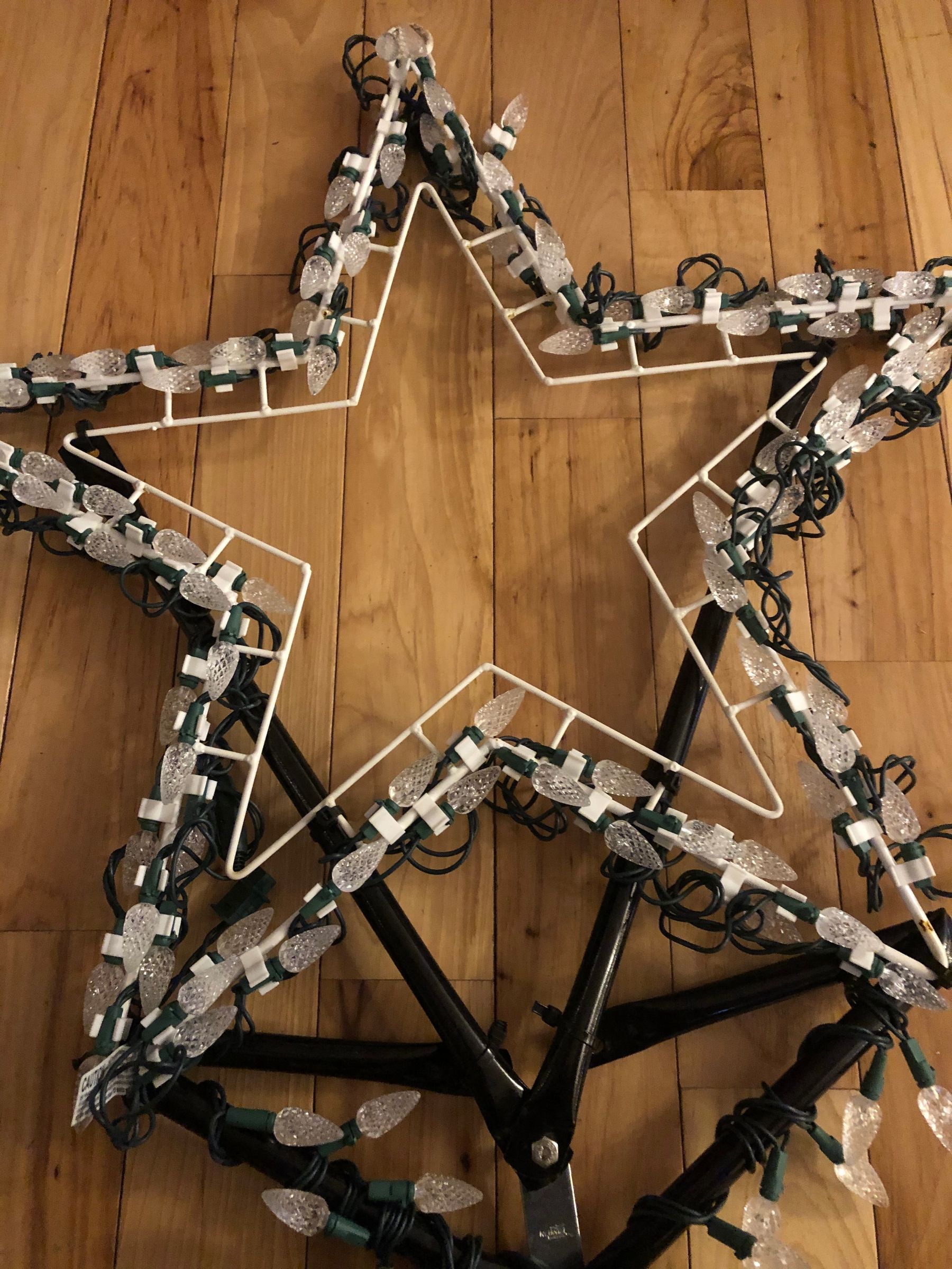 Flag Pole Mega Tree : 7 Steps (with Pictures) - Instructables