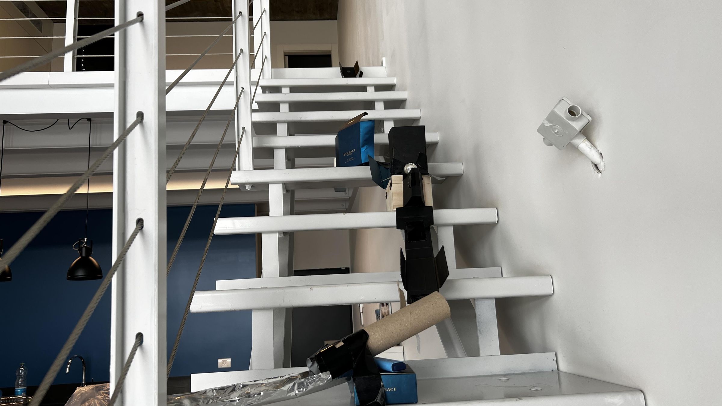 Untie Your Shoes - Rube Goldberg Machine With CPX : 7 Steps - Instructables