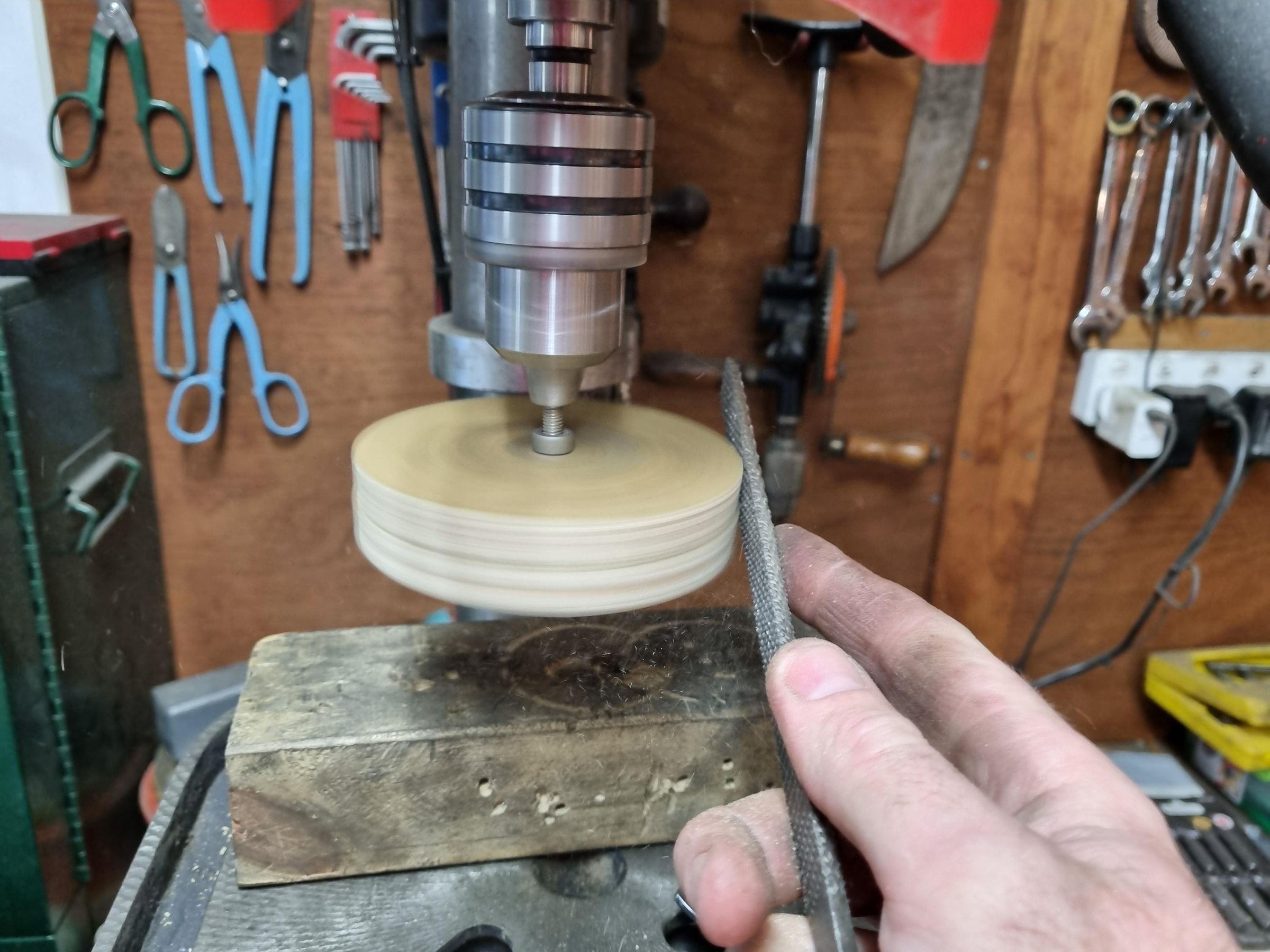 Cat Scratch Wheel : 8 Steps (with Pictures) - Instructables