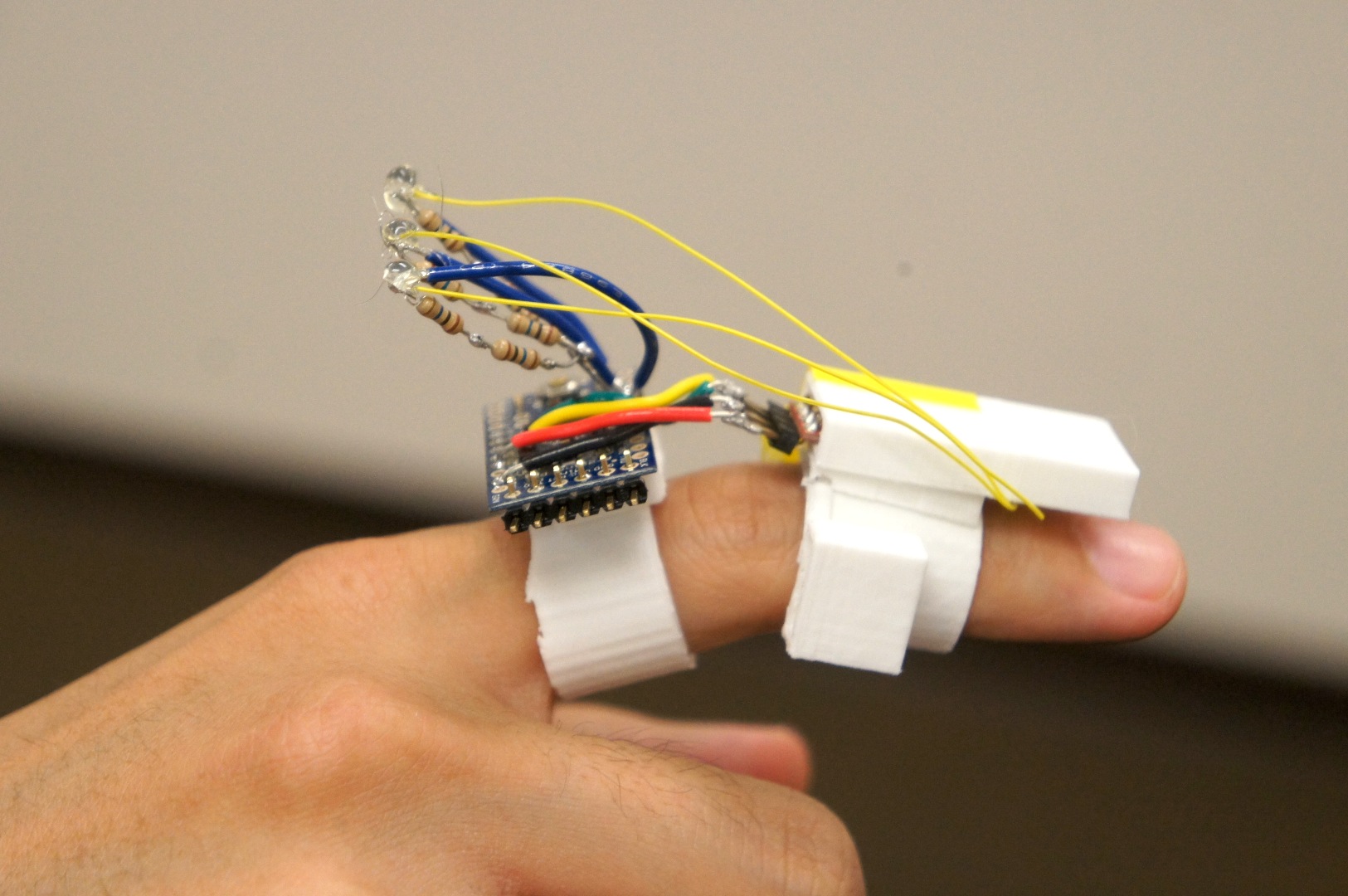 Maestro - Finger Mounted Input Device to Control the Cursor. : 8 Steps ...