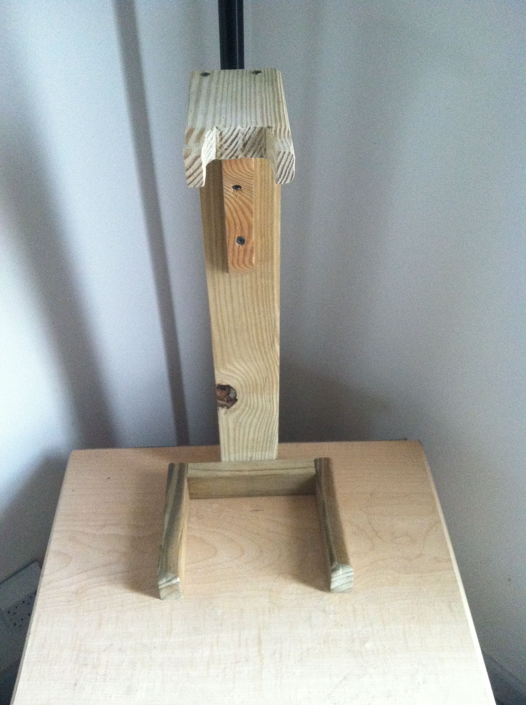 Ukulele Stand - Instructables