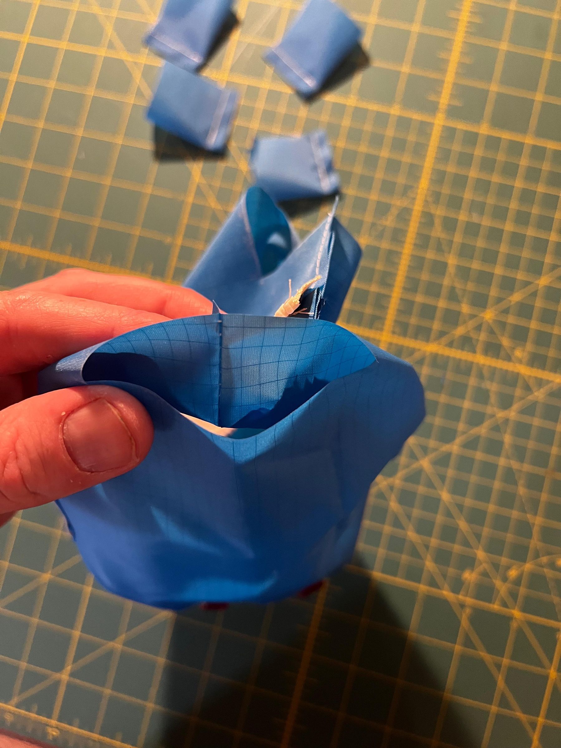 Basic Boxy Pouch for Beginners : 7 Steps (with Pictures) - Instructables