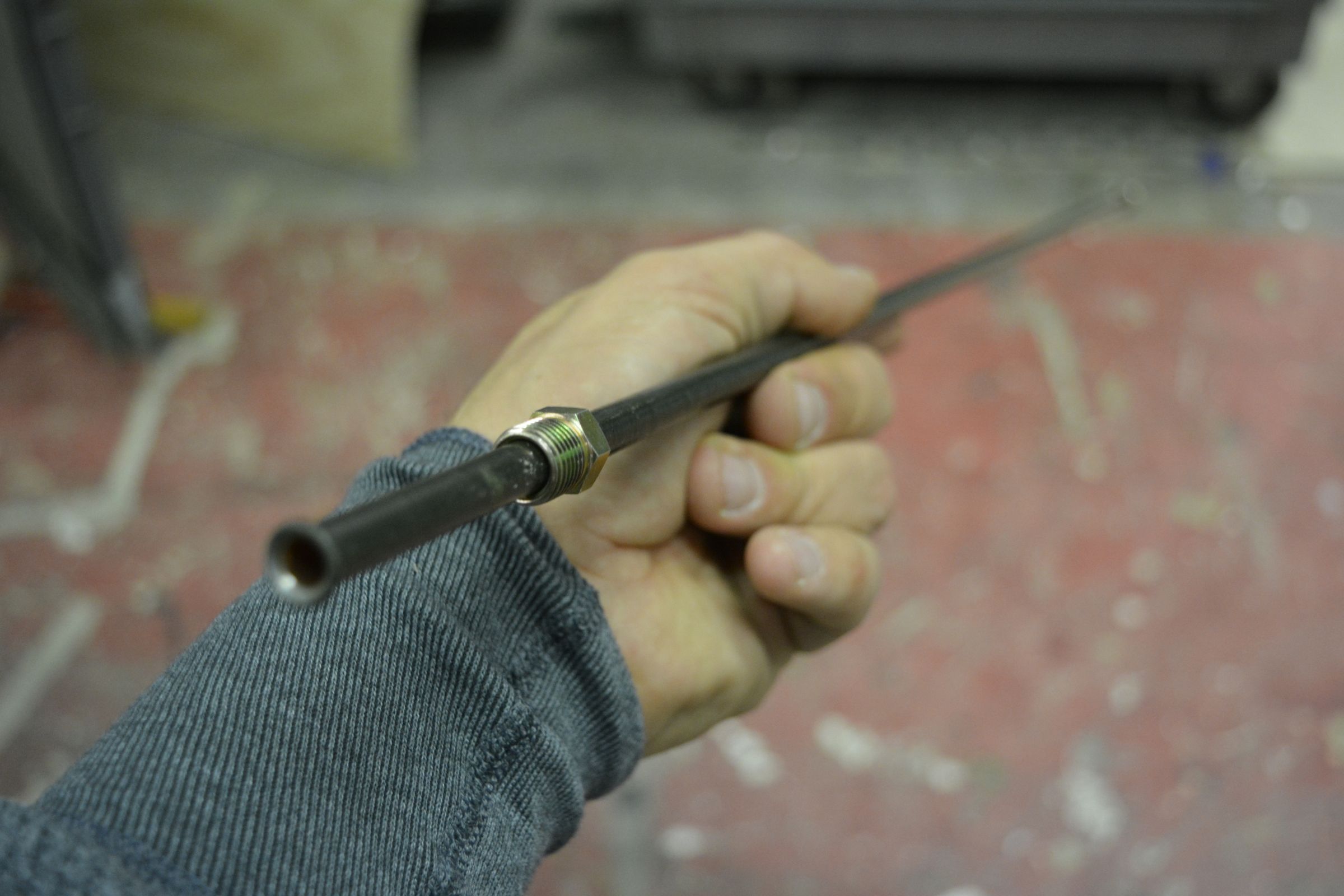 FULLY AUTOMATIC BB WIGGLE GUN!!!! : 3 Steps - Instructables