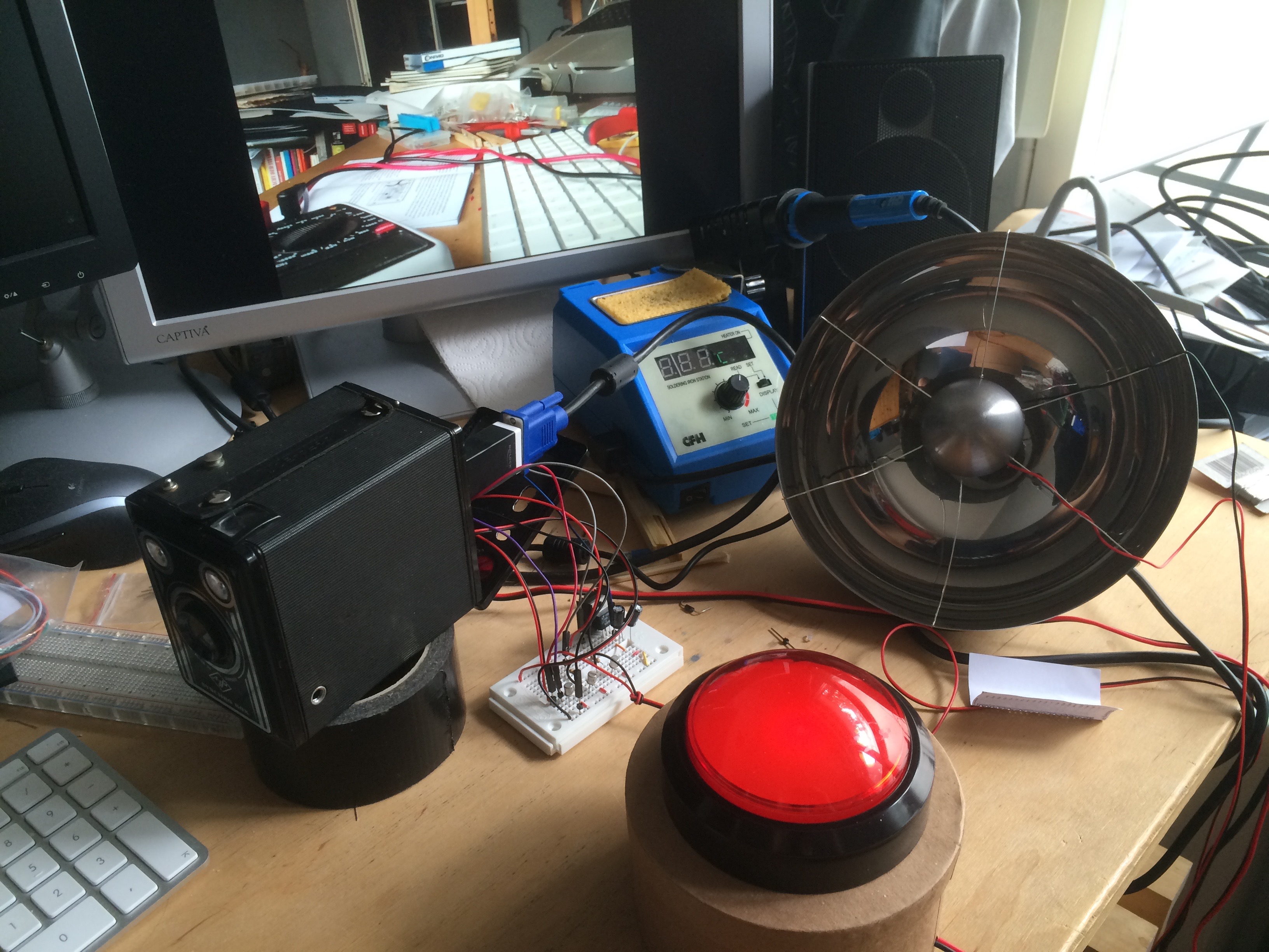 Raspberry Pi Photo Booth With Automatic Upload : 5 Steps (with Pictures) - Instructables