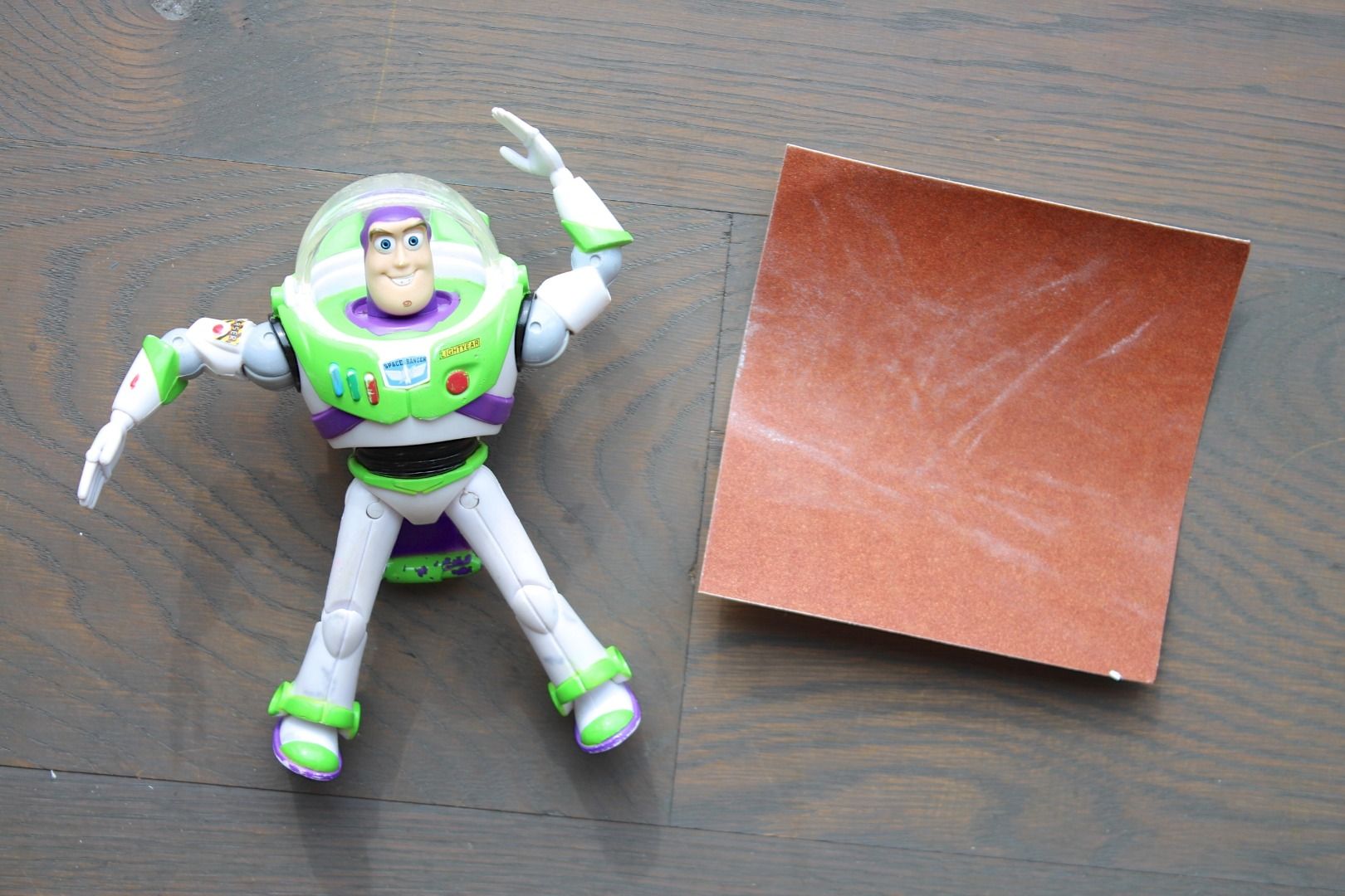 Action Figure Lamp : 8 Steps (with Pictures) - Instructables