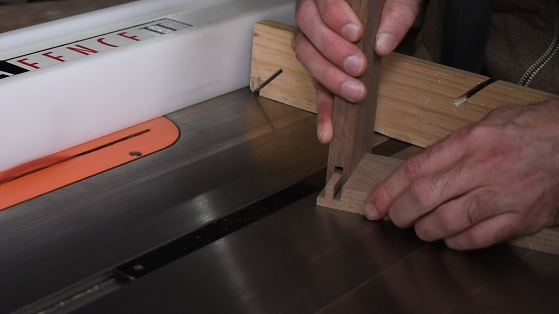 Locking Rabbet Miter Joint : 8 Steps (with Pictures) - Instructables