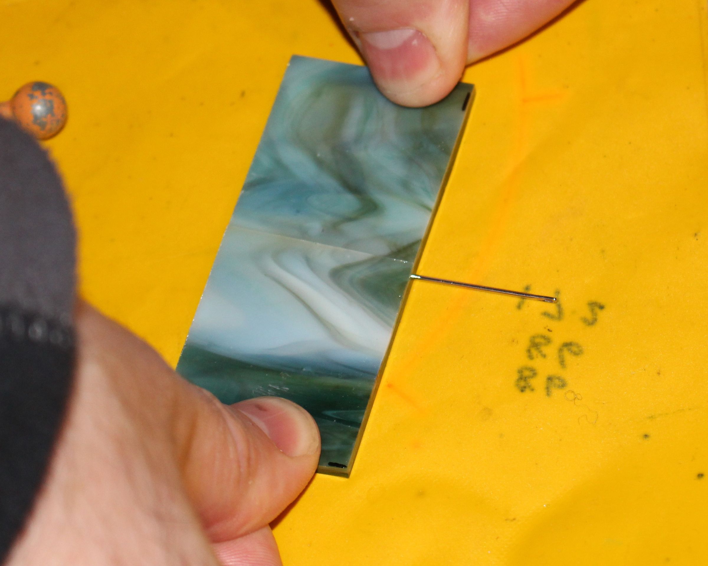 How to CUT GLASS. : 7 Steps (with Pictures) - Instructables