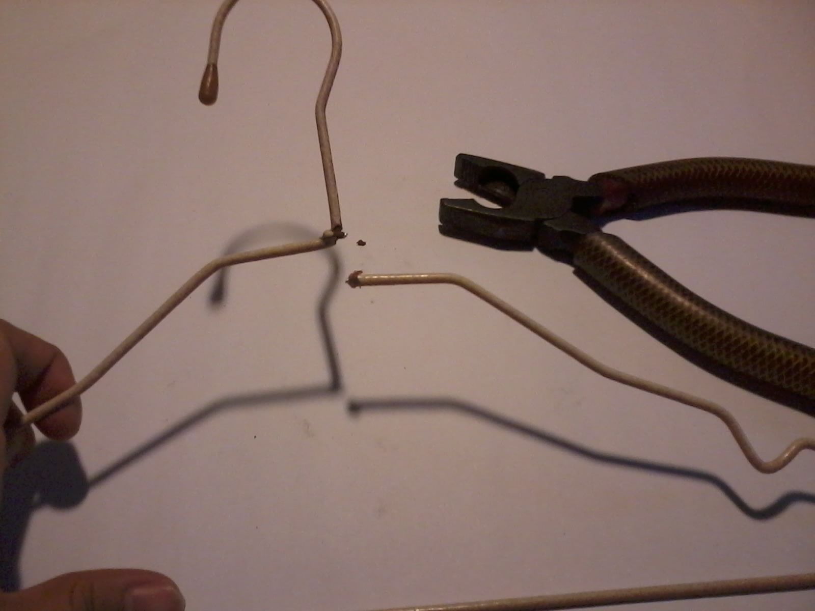 Clothes Hanger Hack : 3 Steps - Instructables