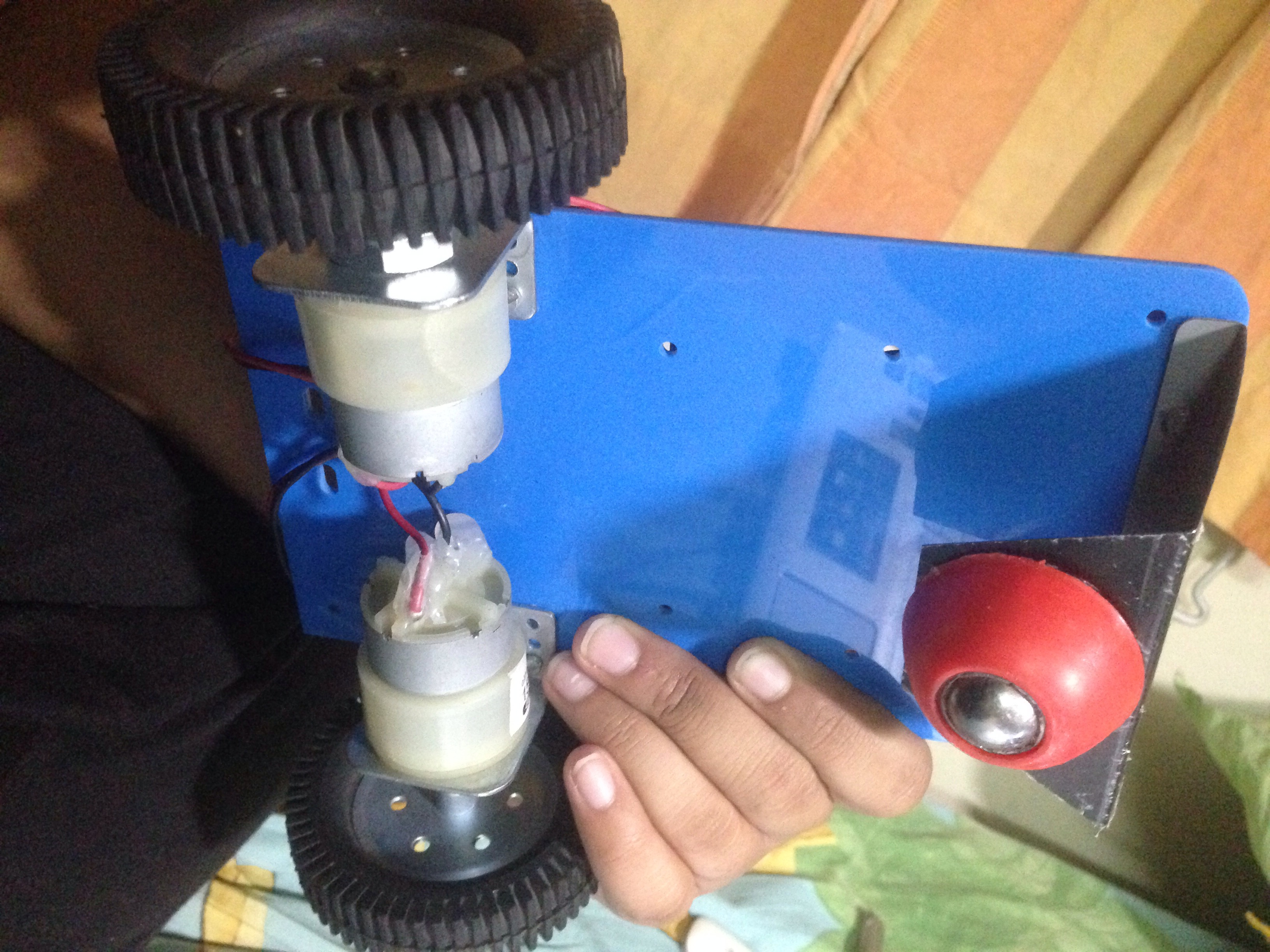 Gesture Controlled Bot : 4 Steps - Instructables