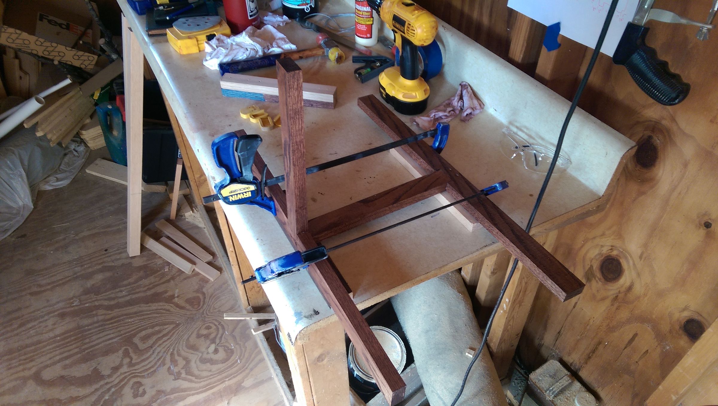 Floating End-Table : 6 Steps (with Pictures) - Instructables