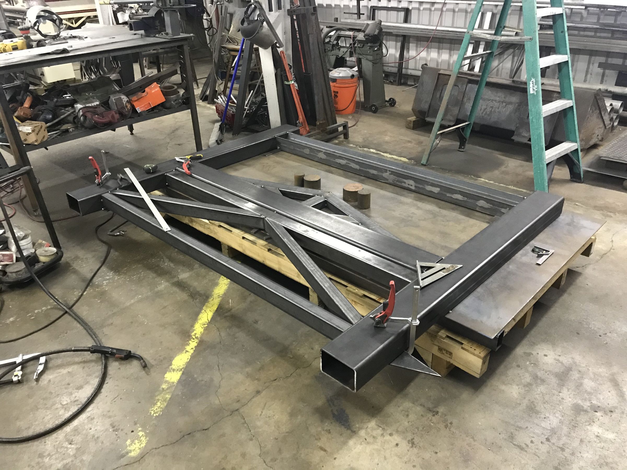 Building a 40 Ton Hydraulic Press Brake Machine : 21 Steps (with ...