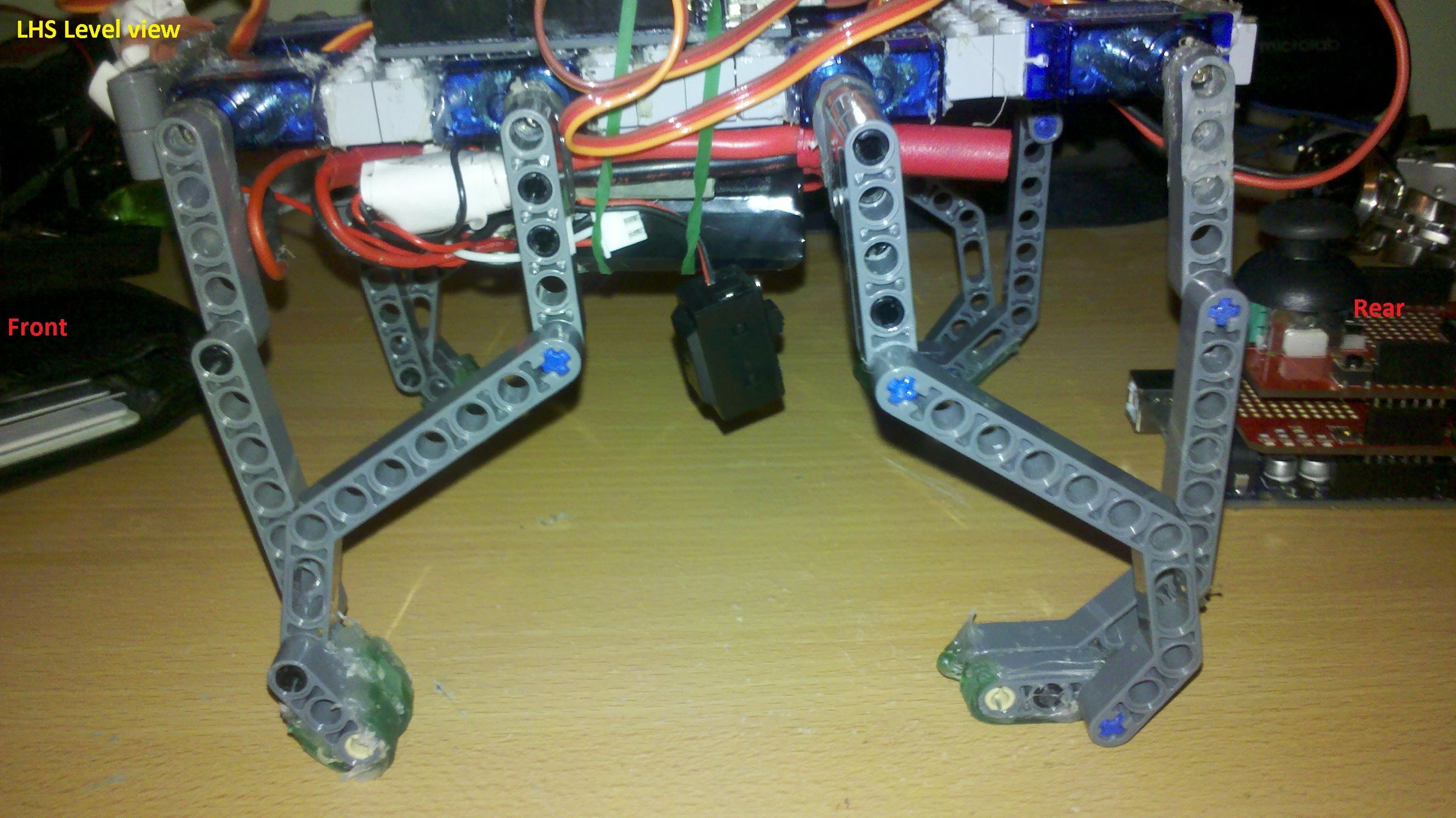 Lego Quadruped Robot : 14 Steps - Instructables