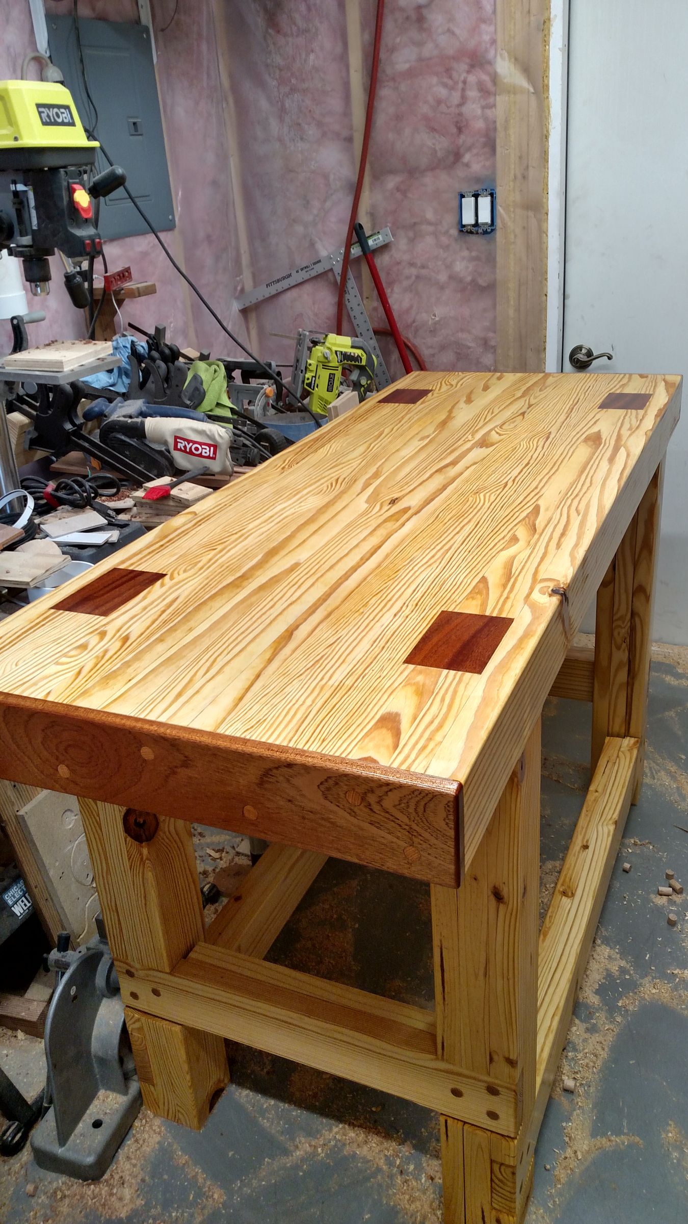 A Solid and Cheap 2x4 Workbench : 10 Steps (with Pictures) - Instructables