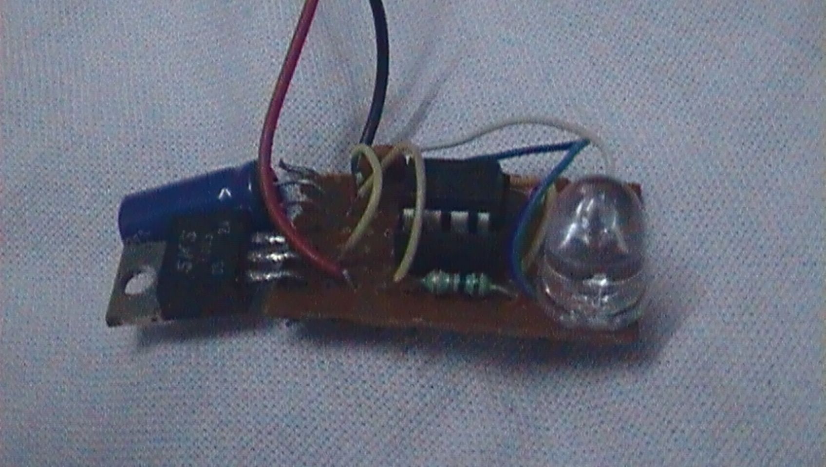 Pocket Sized Morse Code Flasher : 7 Steps - Instructables
