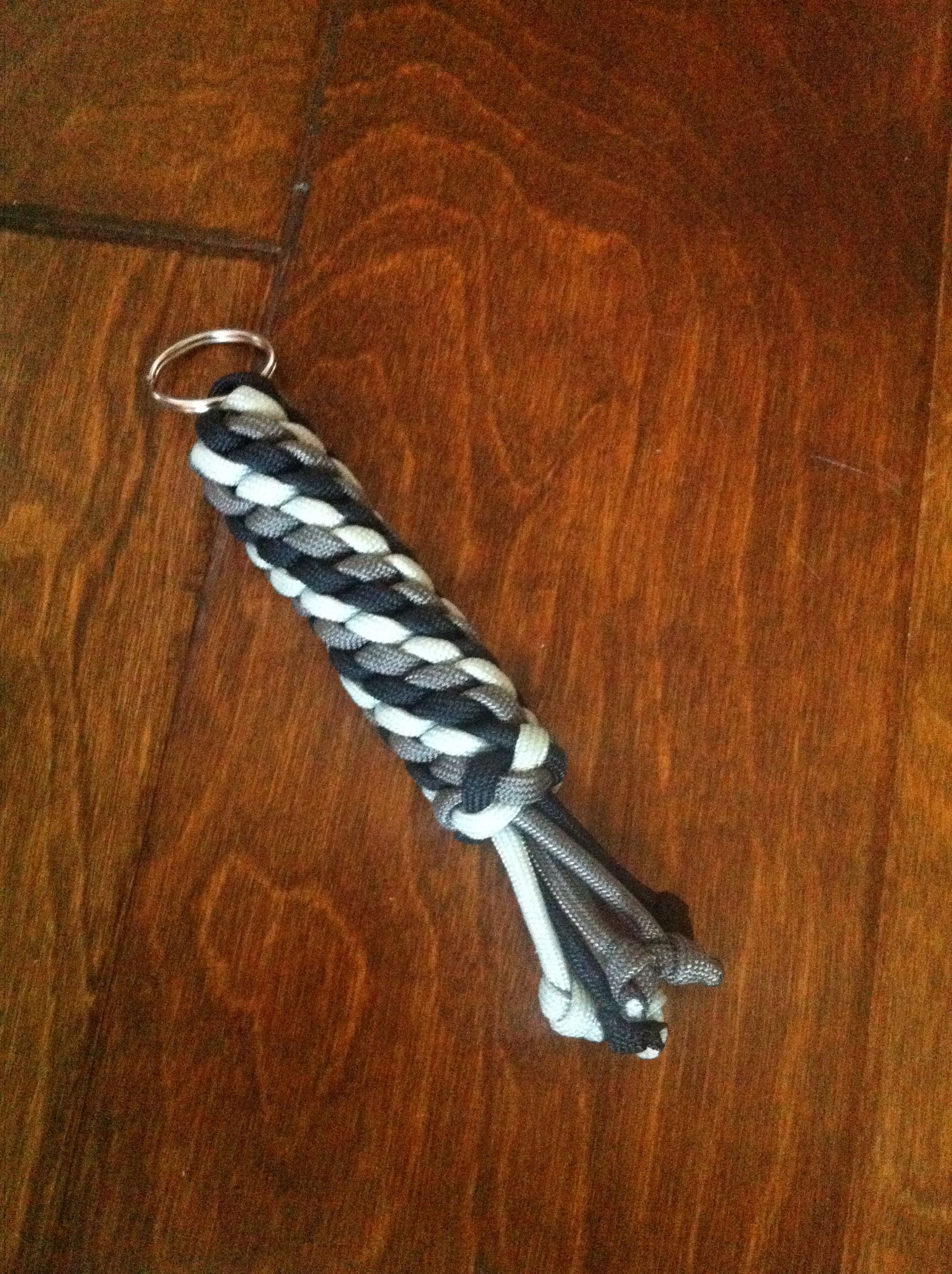 Paracord Fob With Hidden Compartment : 12 Steps (with Pictures ...