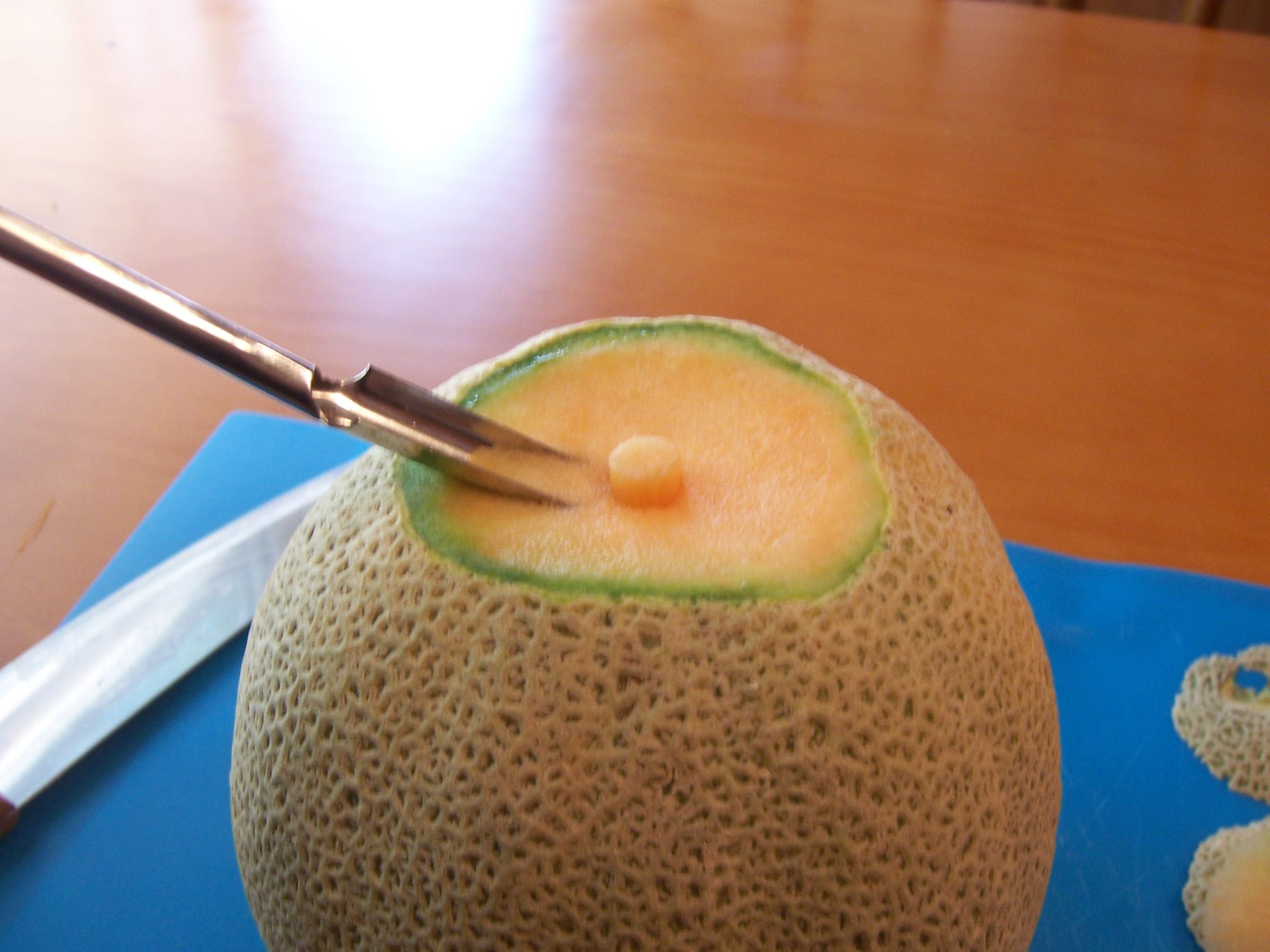 Simple Melon Carving : 12 Steps (with Pictures) - Instructables