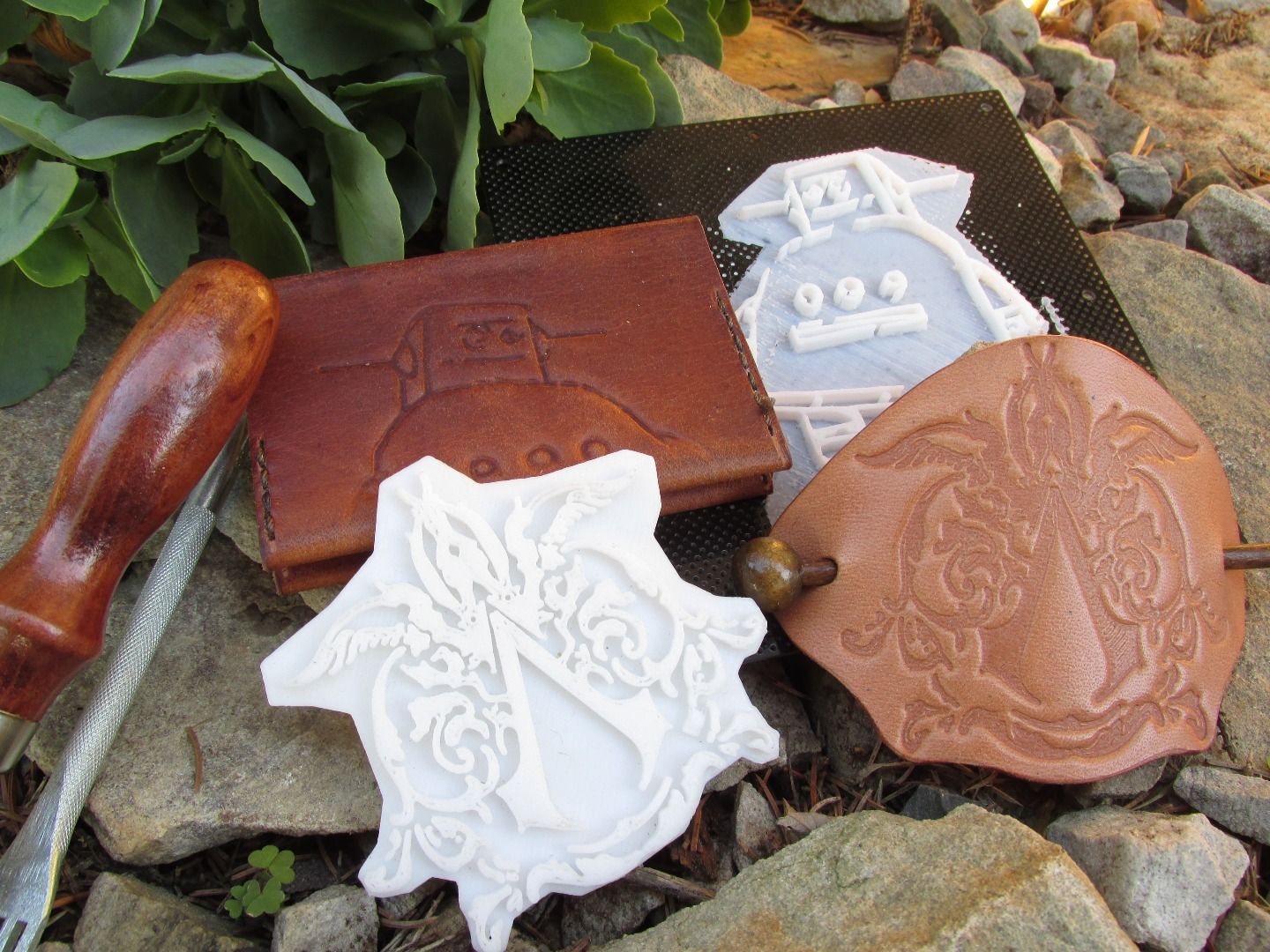 How to Design, Print, and Use 3D Printed Leather Stamps! : 11 Steps ...