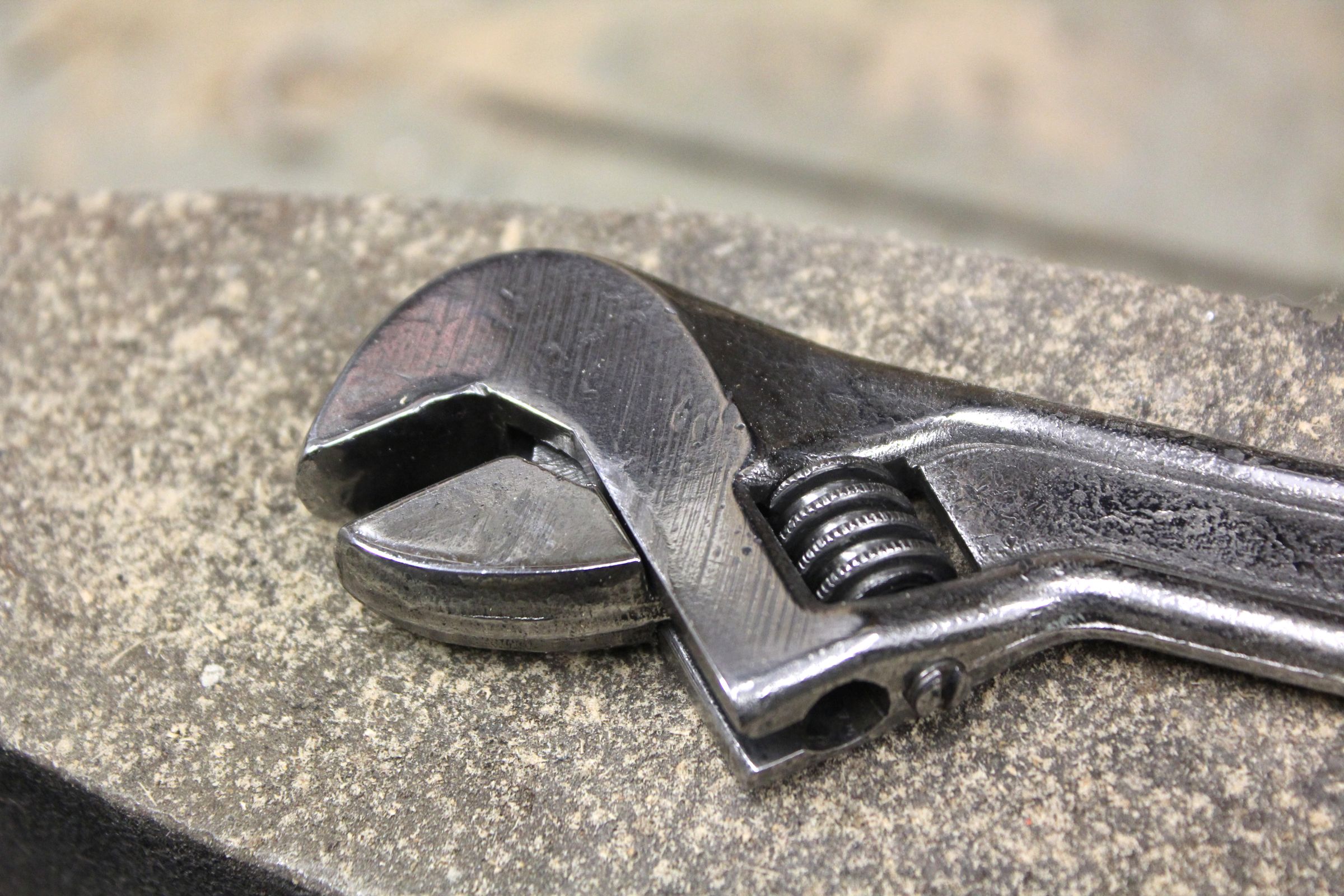 Restoring an Old Wrench : 4 Steps (with Pictures) - Instructables