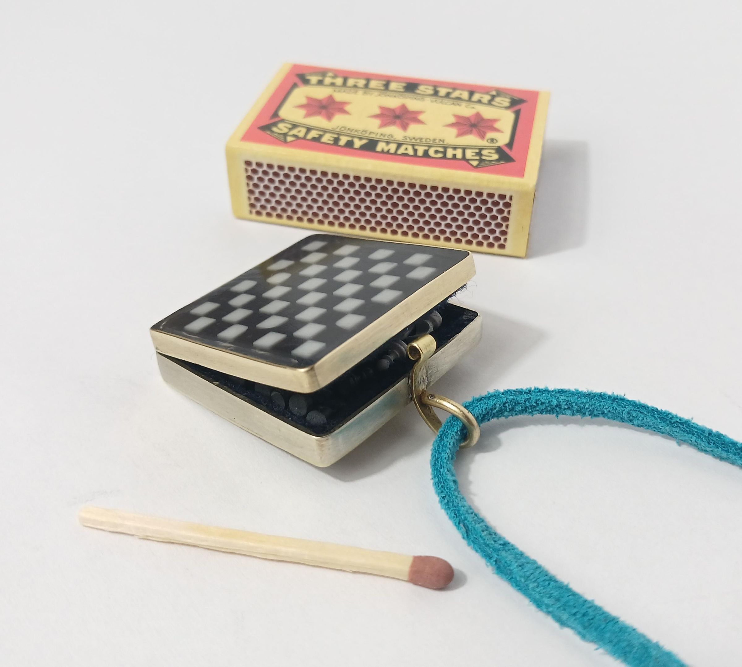 A Miniature Chess Locket From Scratch! : 8 Steps (with Pictures ...