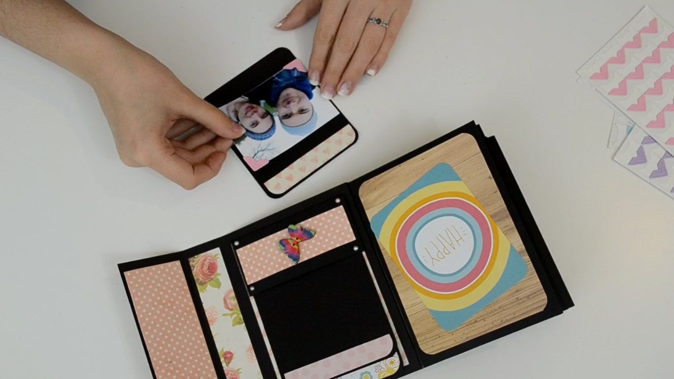 DIY Paper Crafts - How to Make a Photo Mini Album - Valentine's Day ...