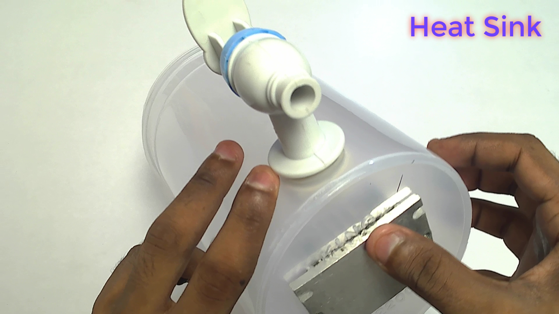 How to Make Coca Cola Soda Cooler Dispenser Fountain Machine : 8 Steps ...