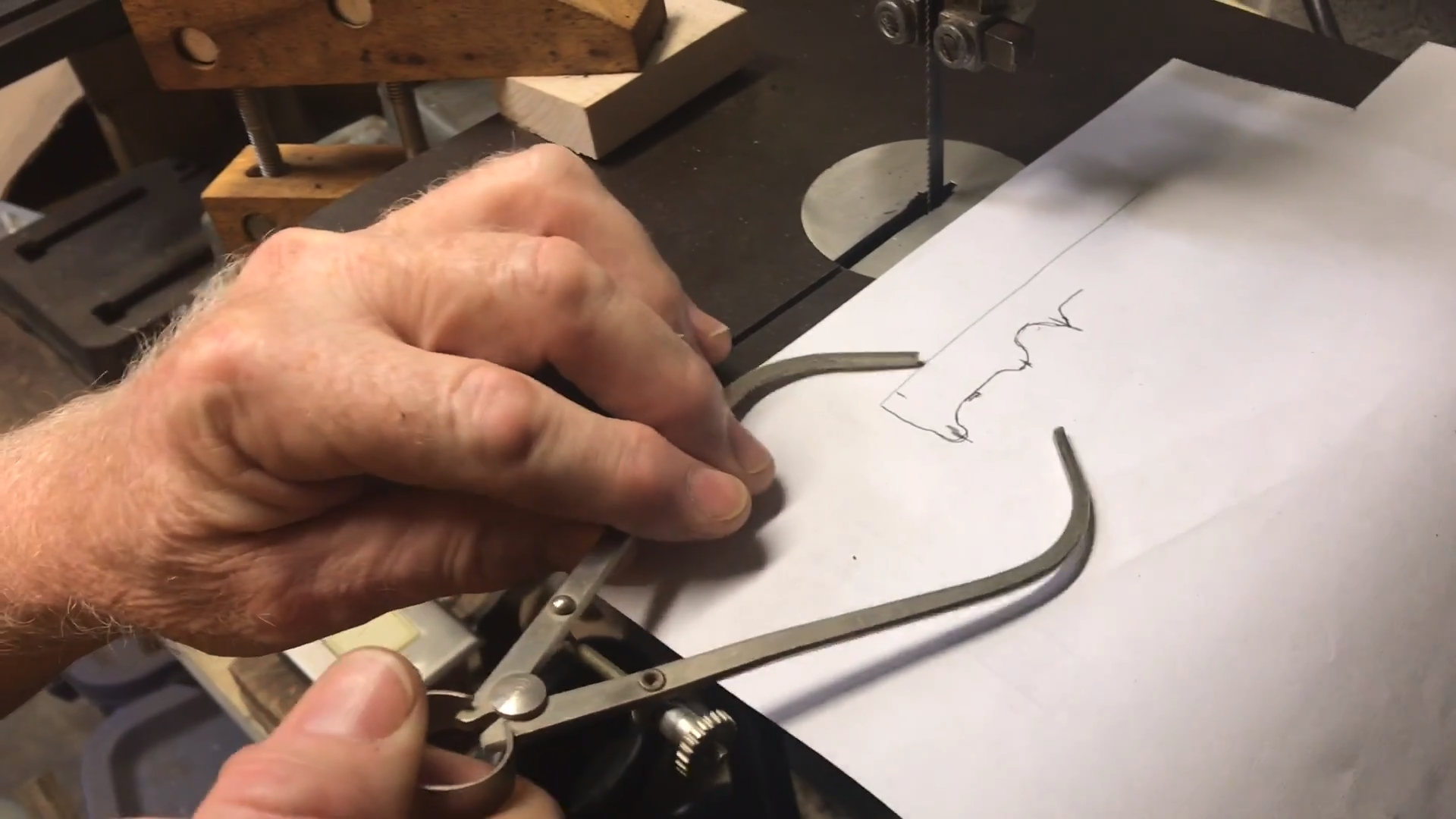 Basics on How to MASTER Your Wood Lathe : 5 Steps (with Pictures ...