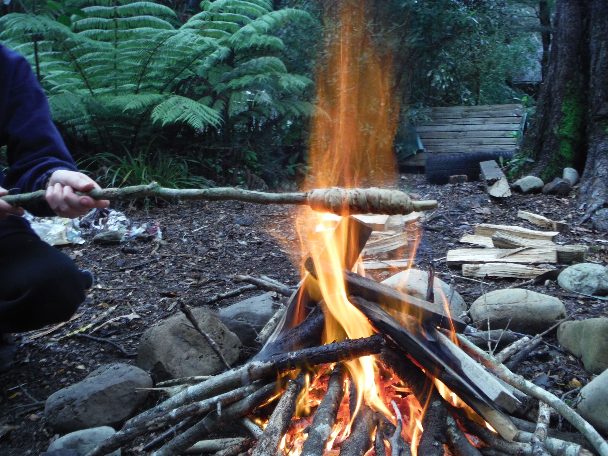 Delicious Campfire-Cooked Damper Bread! : 11 Steps (with Pictures ...
