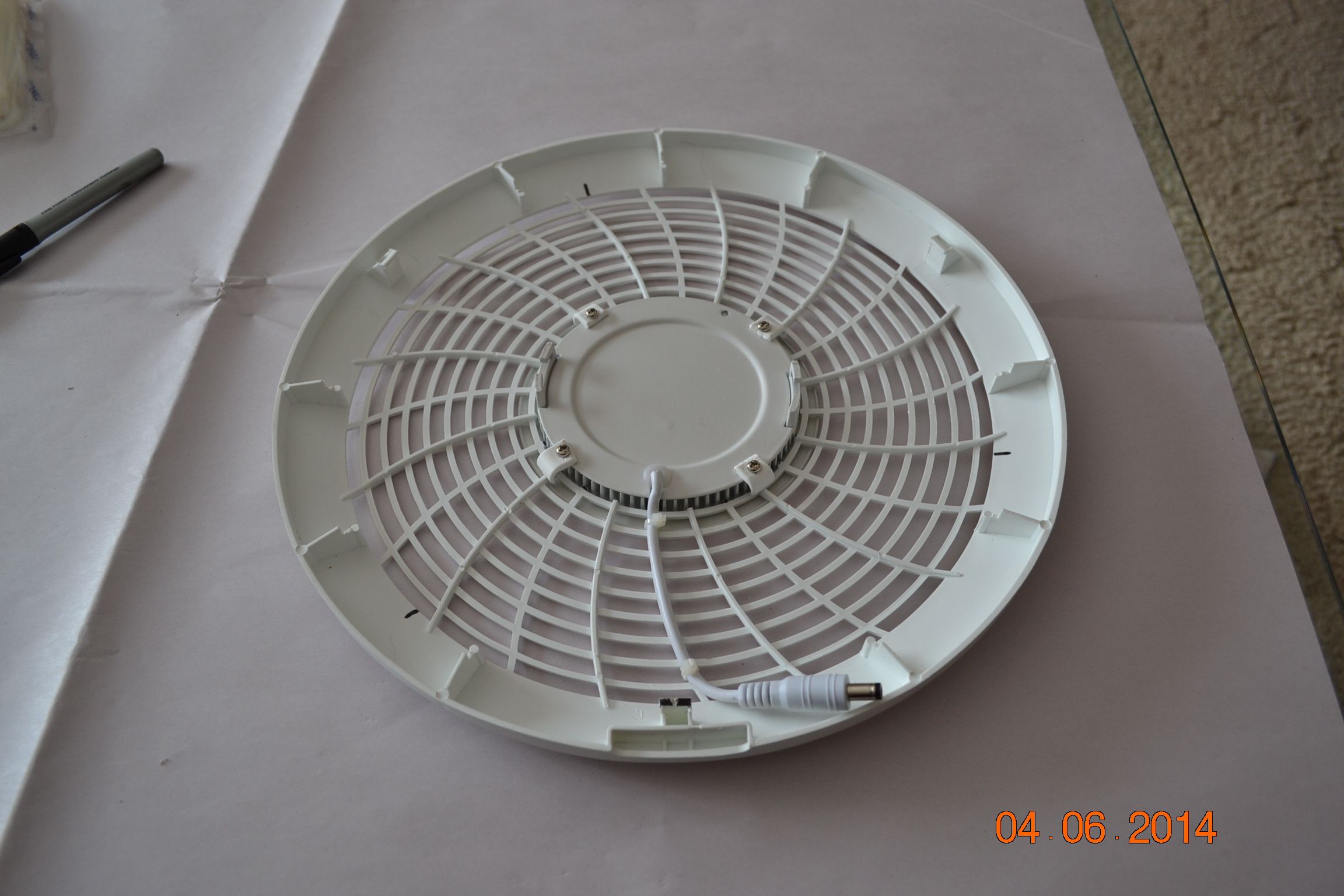 Exhaust Fan/ LED Light Combo : 4 Steps - Instructables