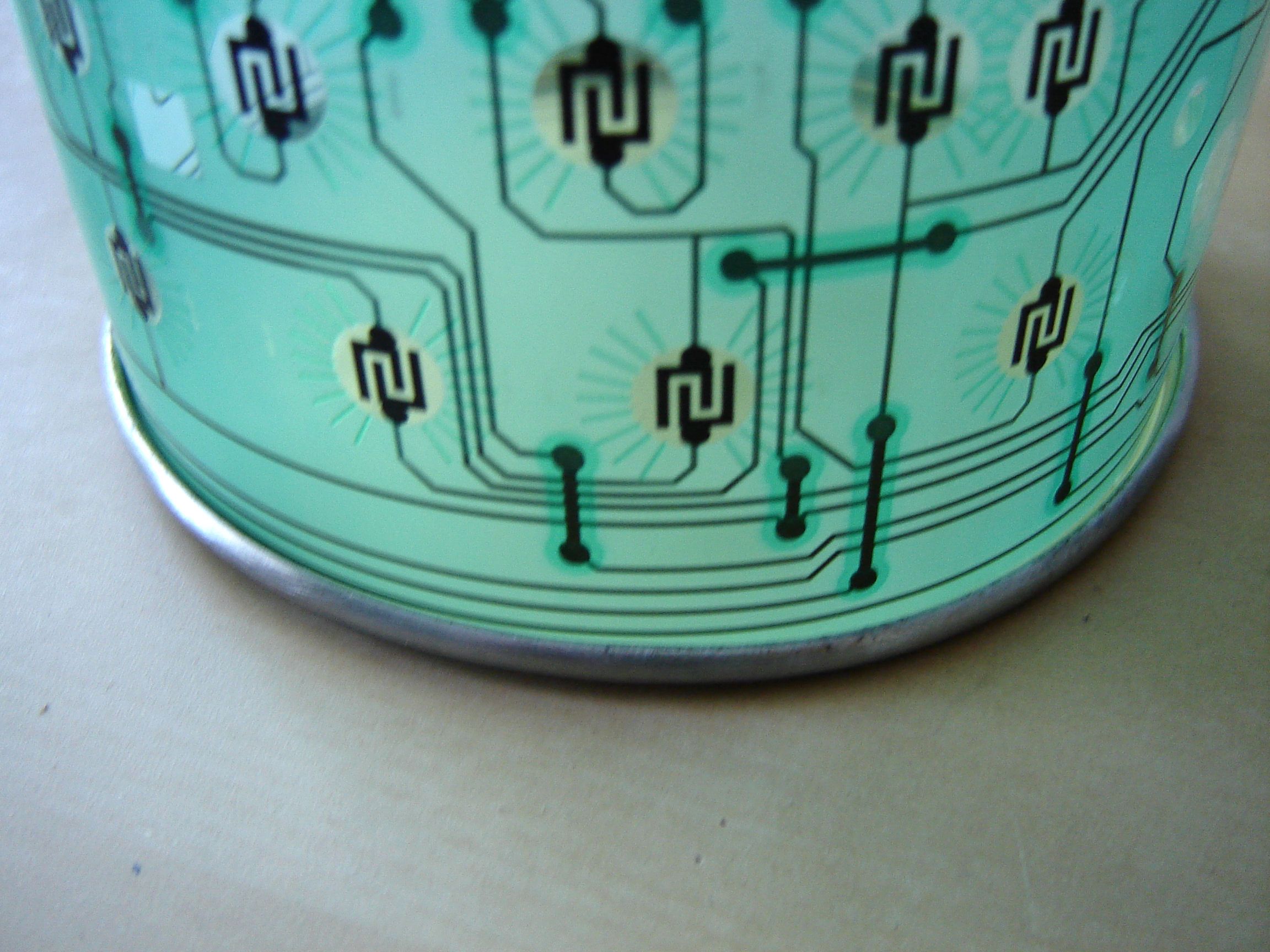 Keyboard Circuit Sheet Lampshade : 6 Steps (with Pictures) - Instructables