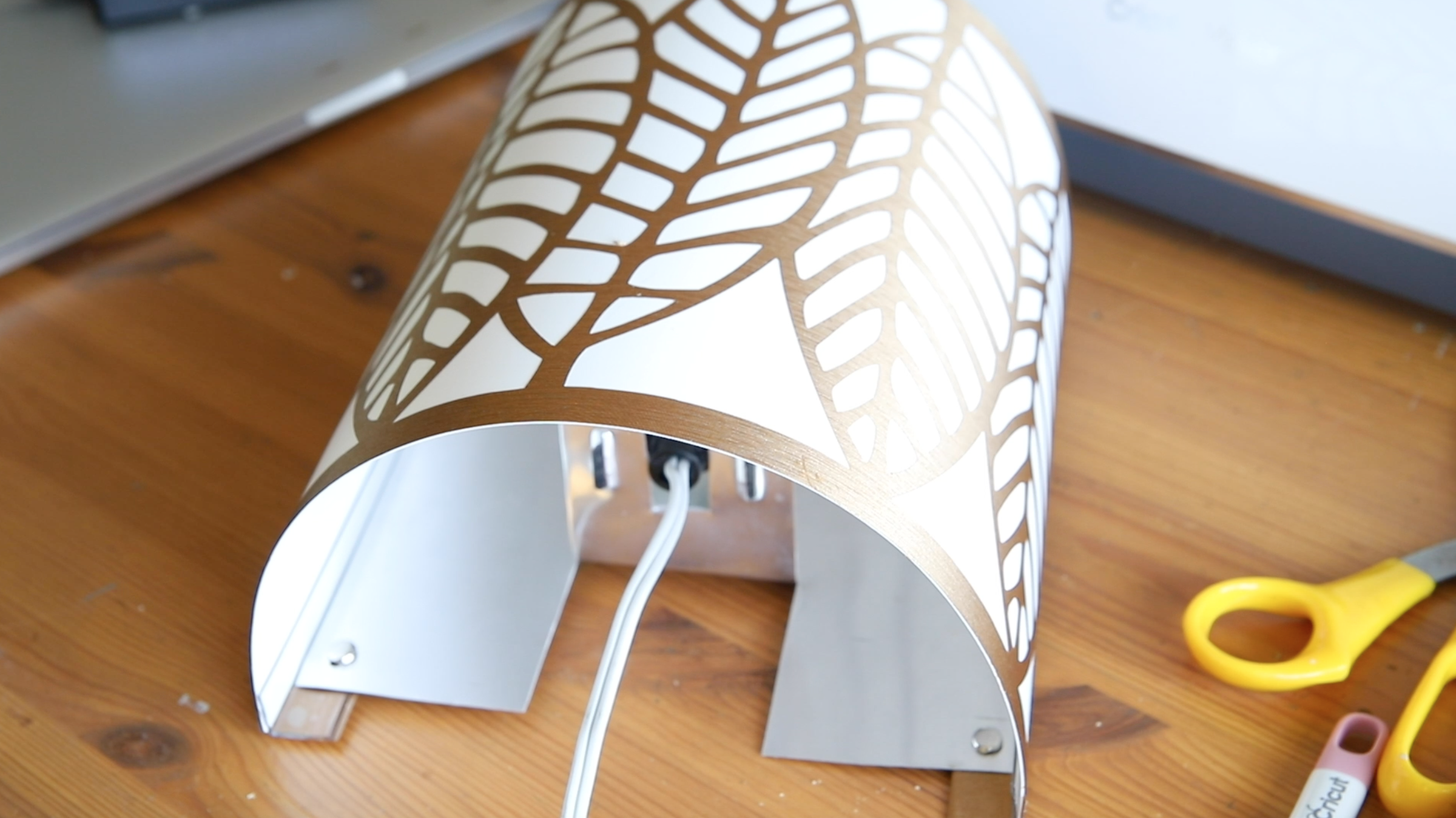 DIY Plug-in Wall Sconce With Interchangeable Shades : 7 Steps (with ...