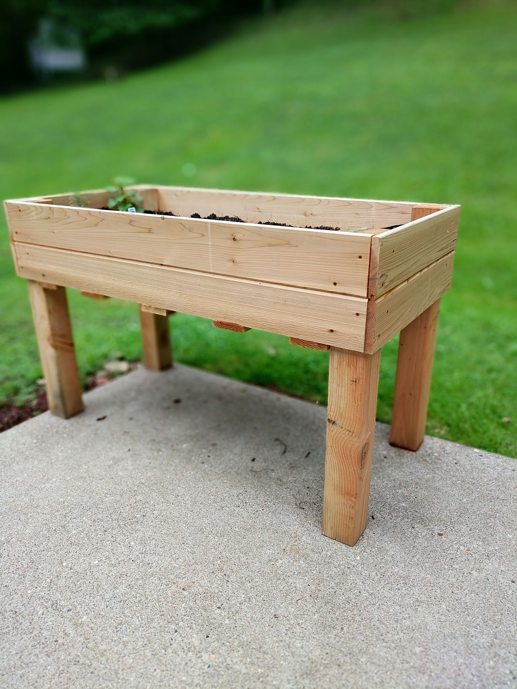 Elevated Garden Planter : 6 Steps (with Pictures) - Instructables