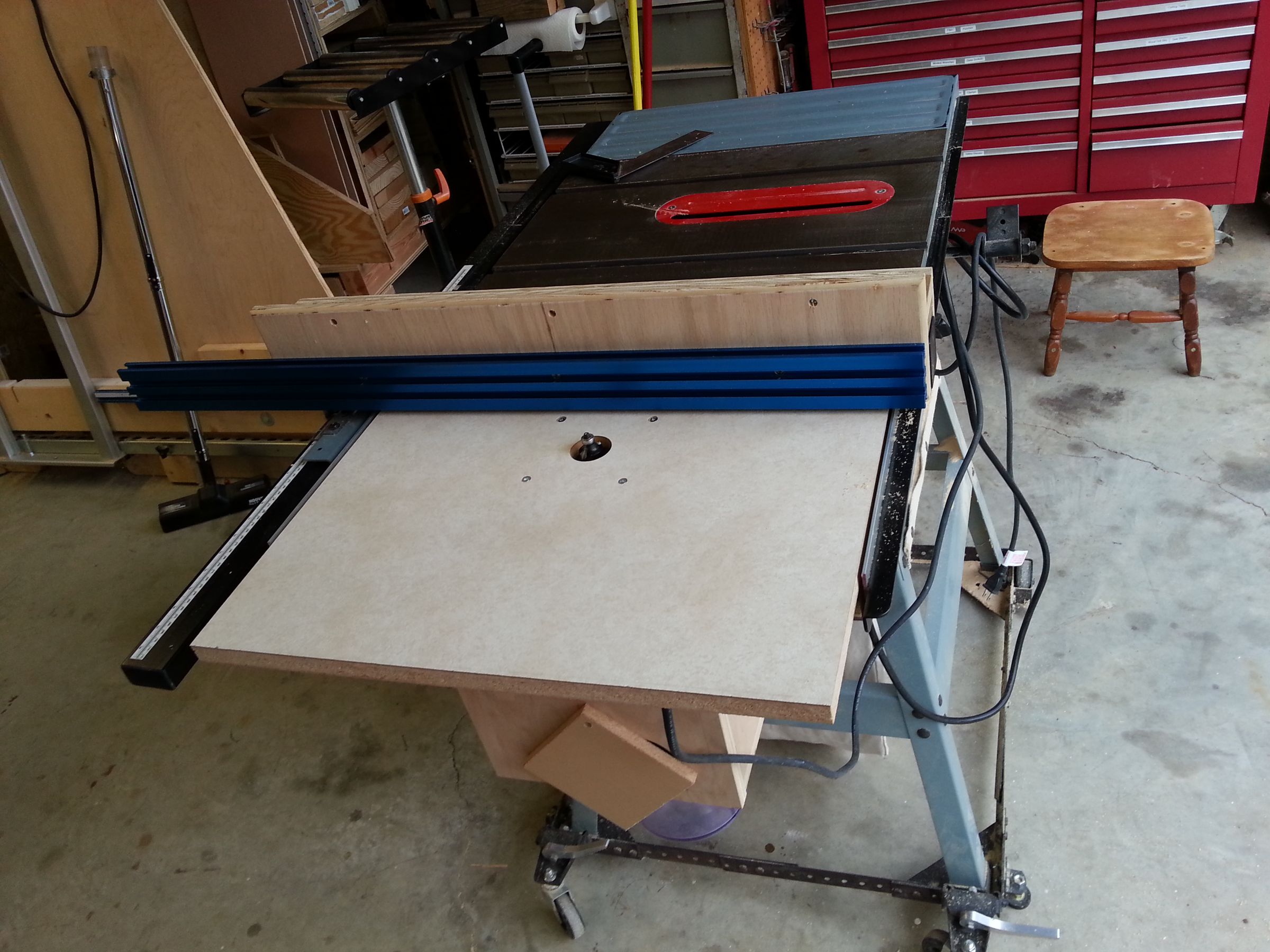 Auxiliary Aluminum T-track Fence for Your Table Saw for Under $50 : 12 ...